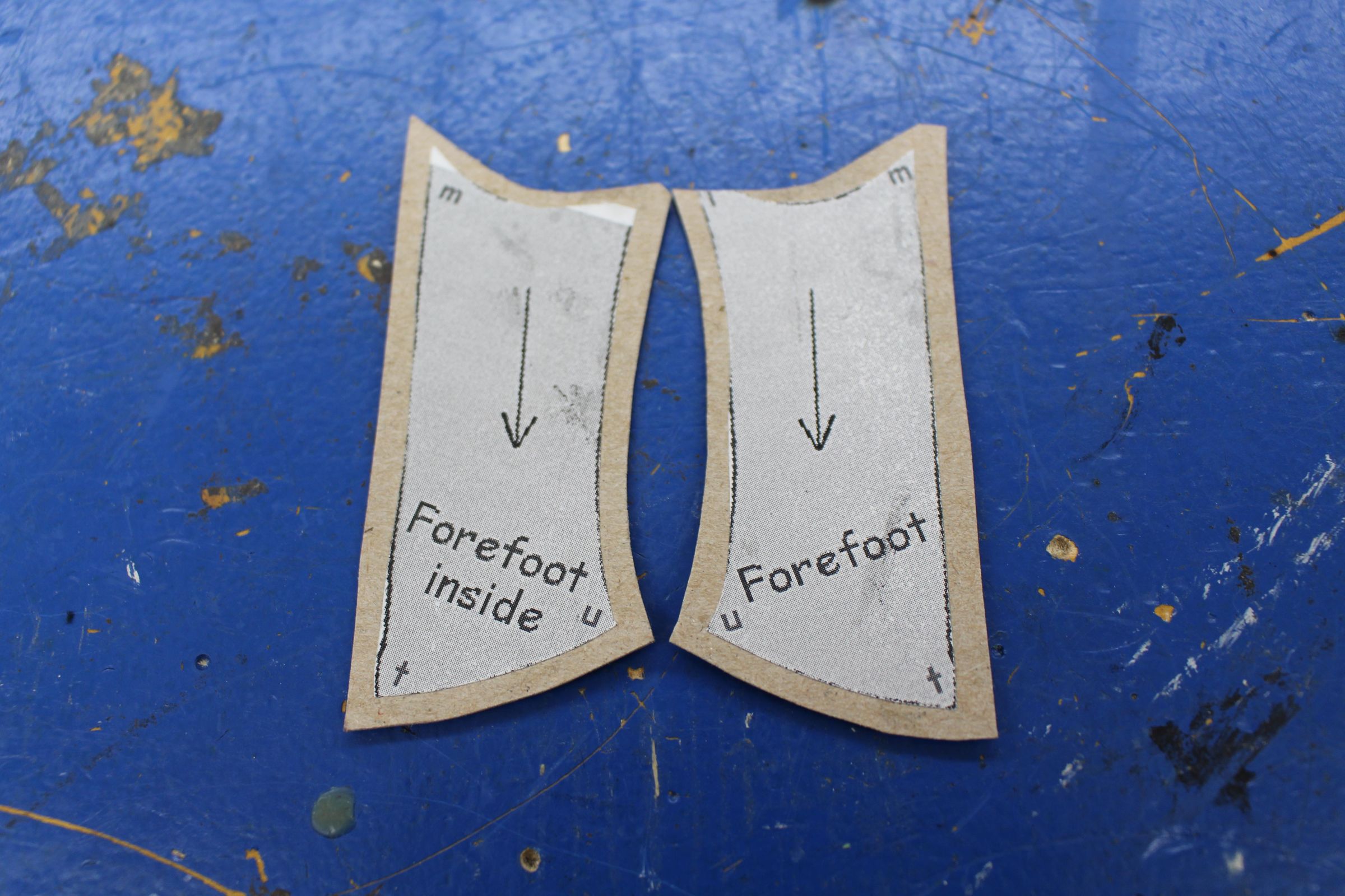 Hand-Sewn Stuffed Cat Plushie MODERATE SKILL LEVEL : 12 Steps (with ...