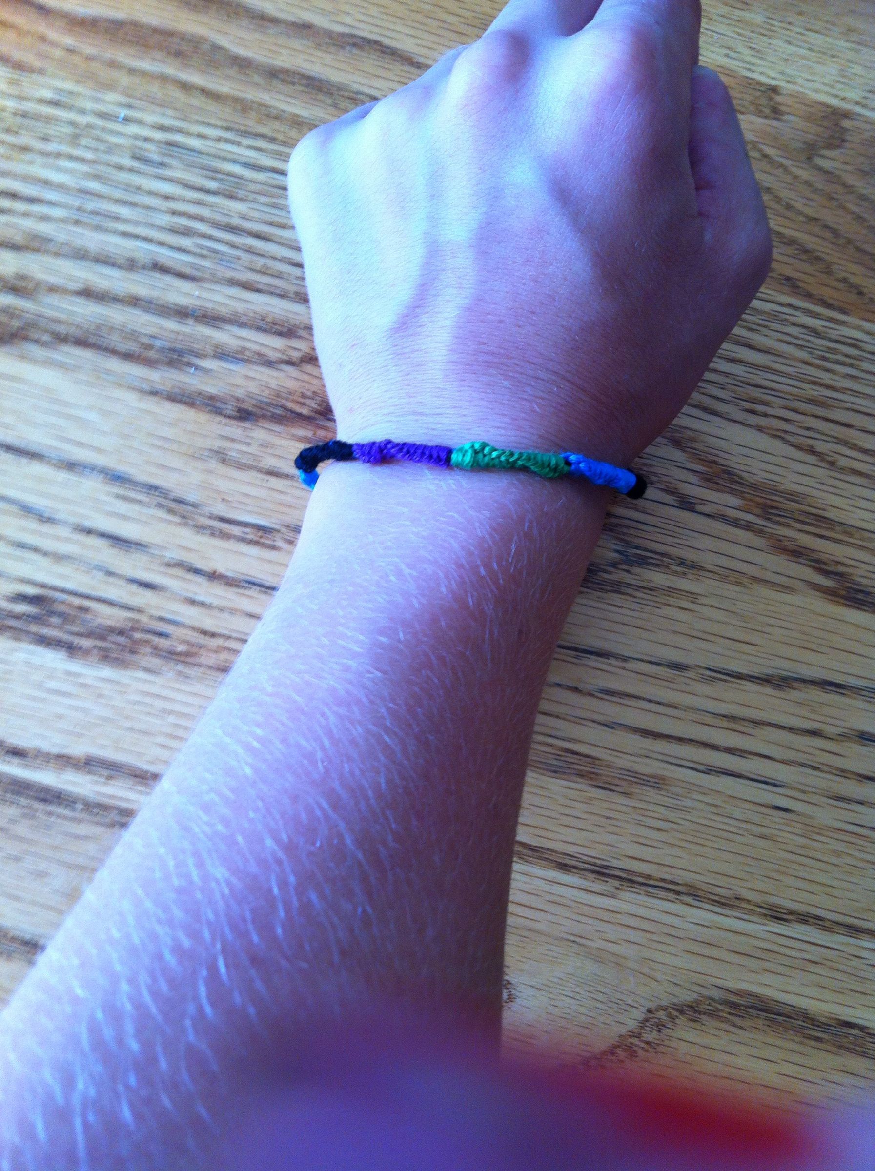 Friendship Band : 6 Steps - Instructables