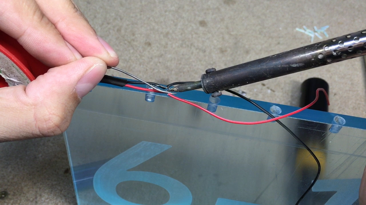 DIY: Illuminated House Number Powered by Solar Panels : 11 Steps (with ...