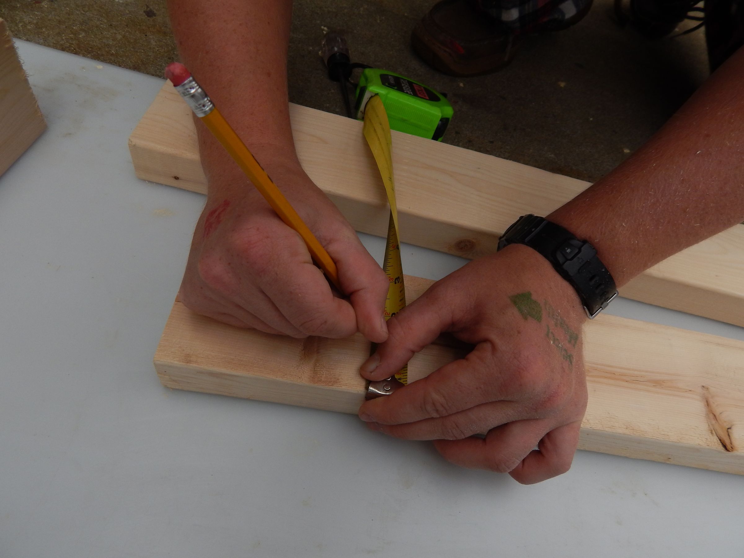 How to Make Cornhole Boards : 10 Steps (with Pictures) - Instructables