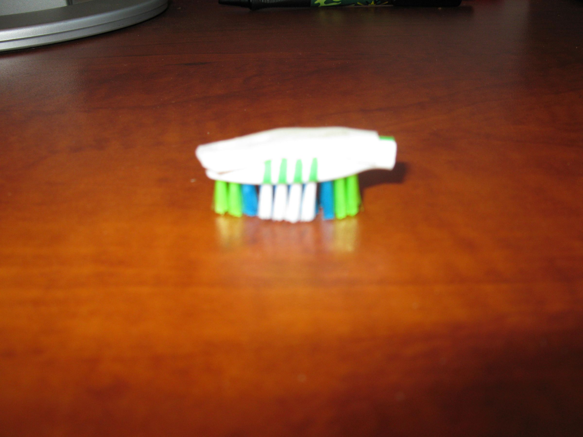 How to Make a Pocket-sized Bristlebot : 3 Steps - Instructables