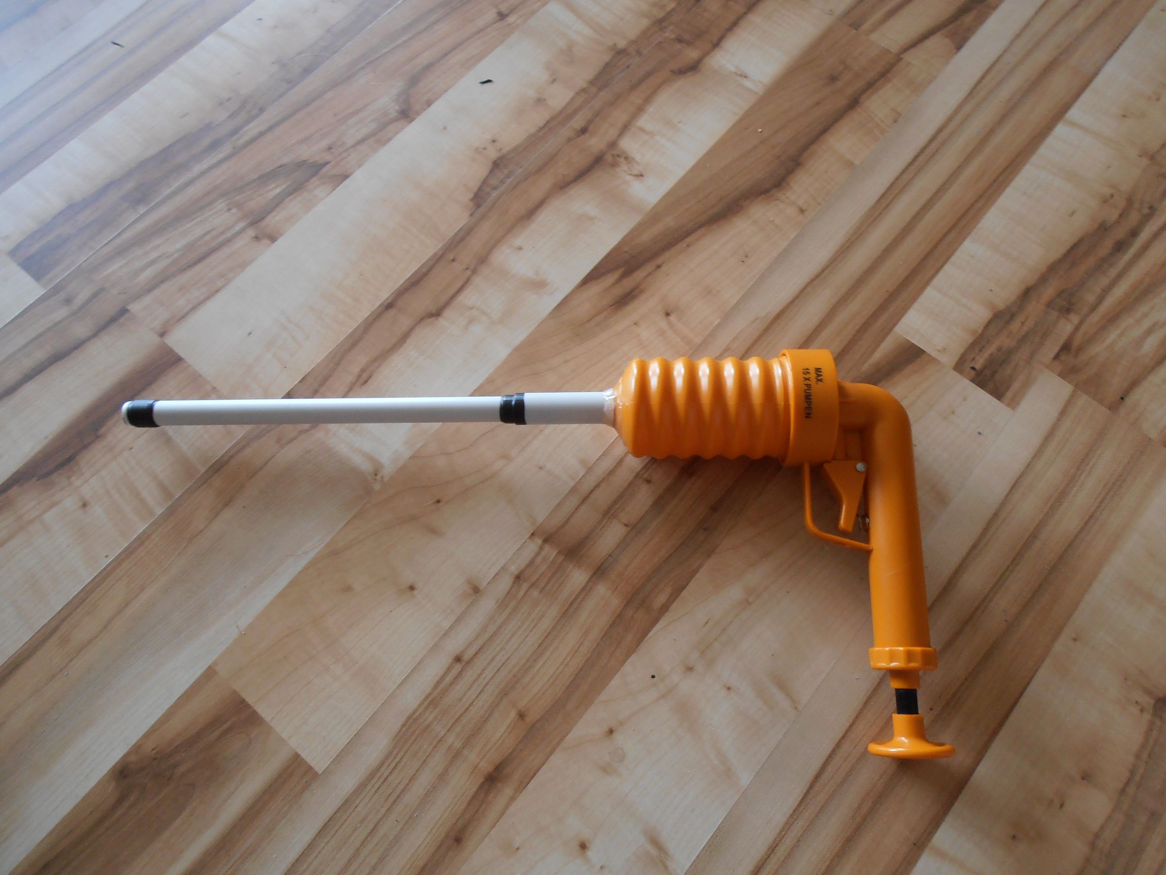 Foam Rocket With Launcher : 7 Steps - Instructables