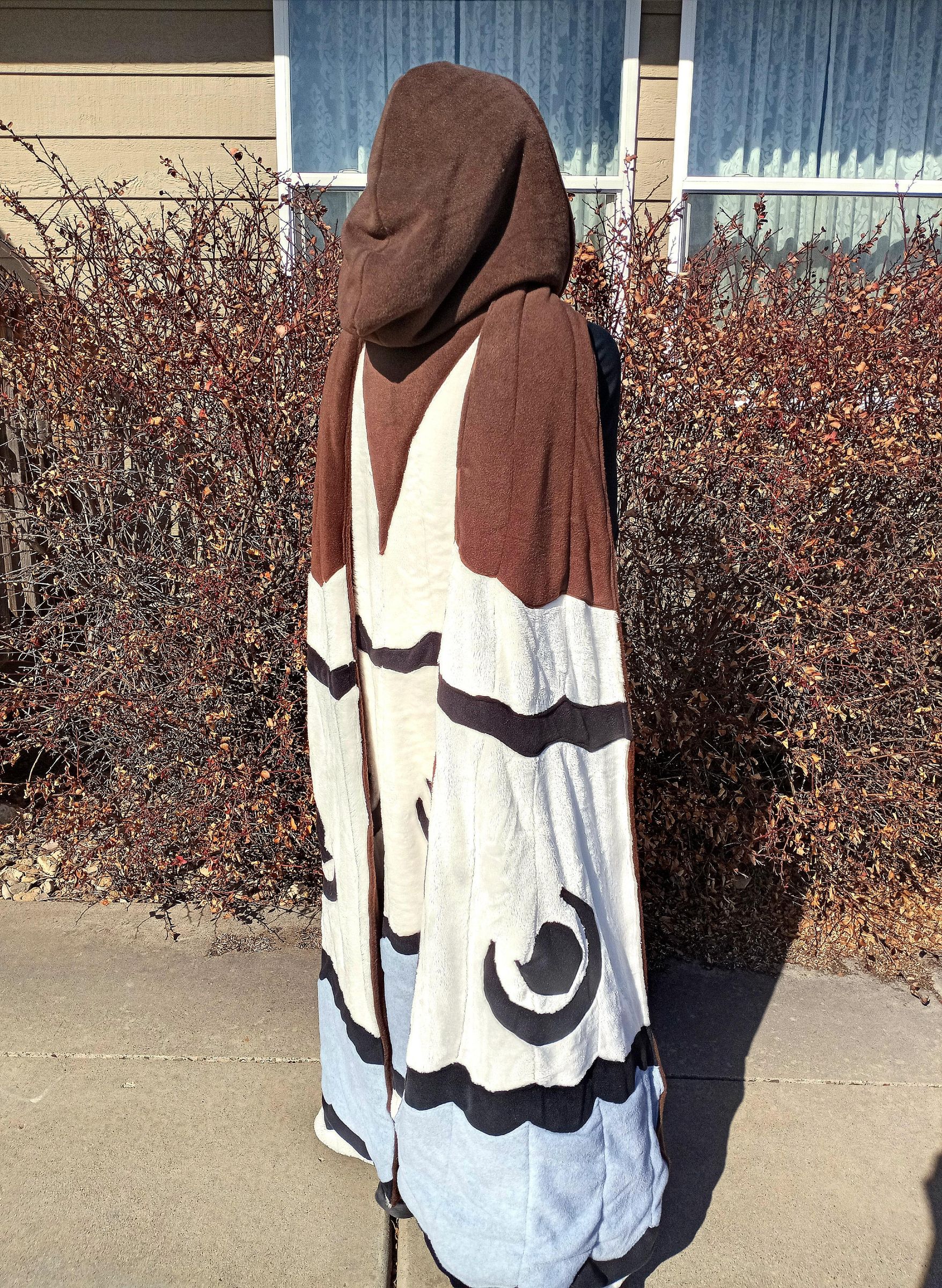 Moth Wing Cloak : 11 Steps (with Pictures) - Instructables