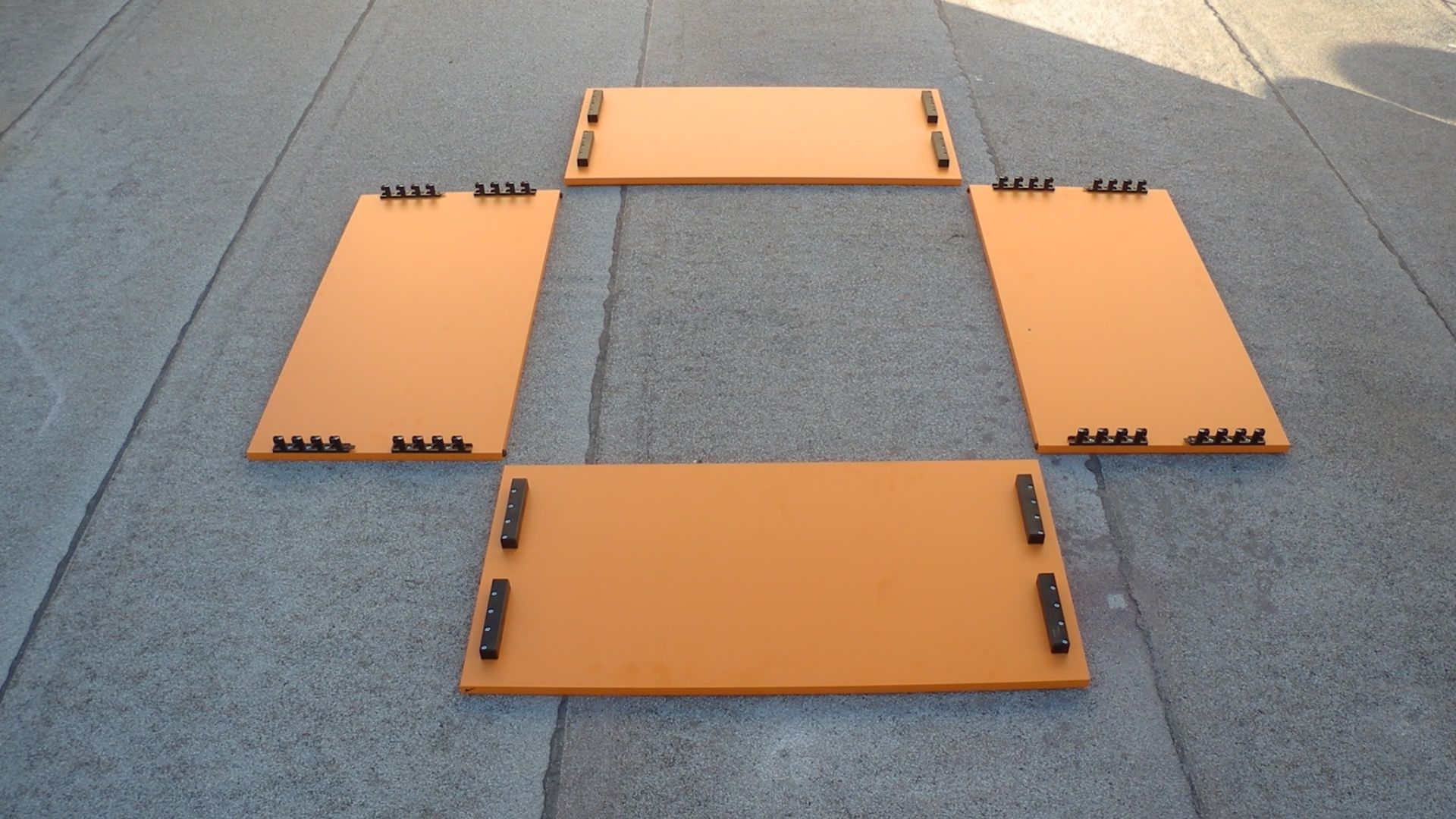 Collapsible Portable Display Stands/Boxes With Built-In Storage Space ...