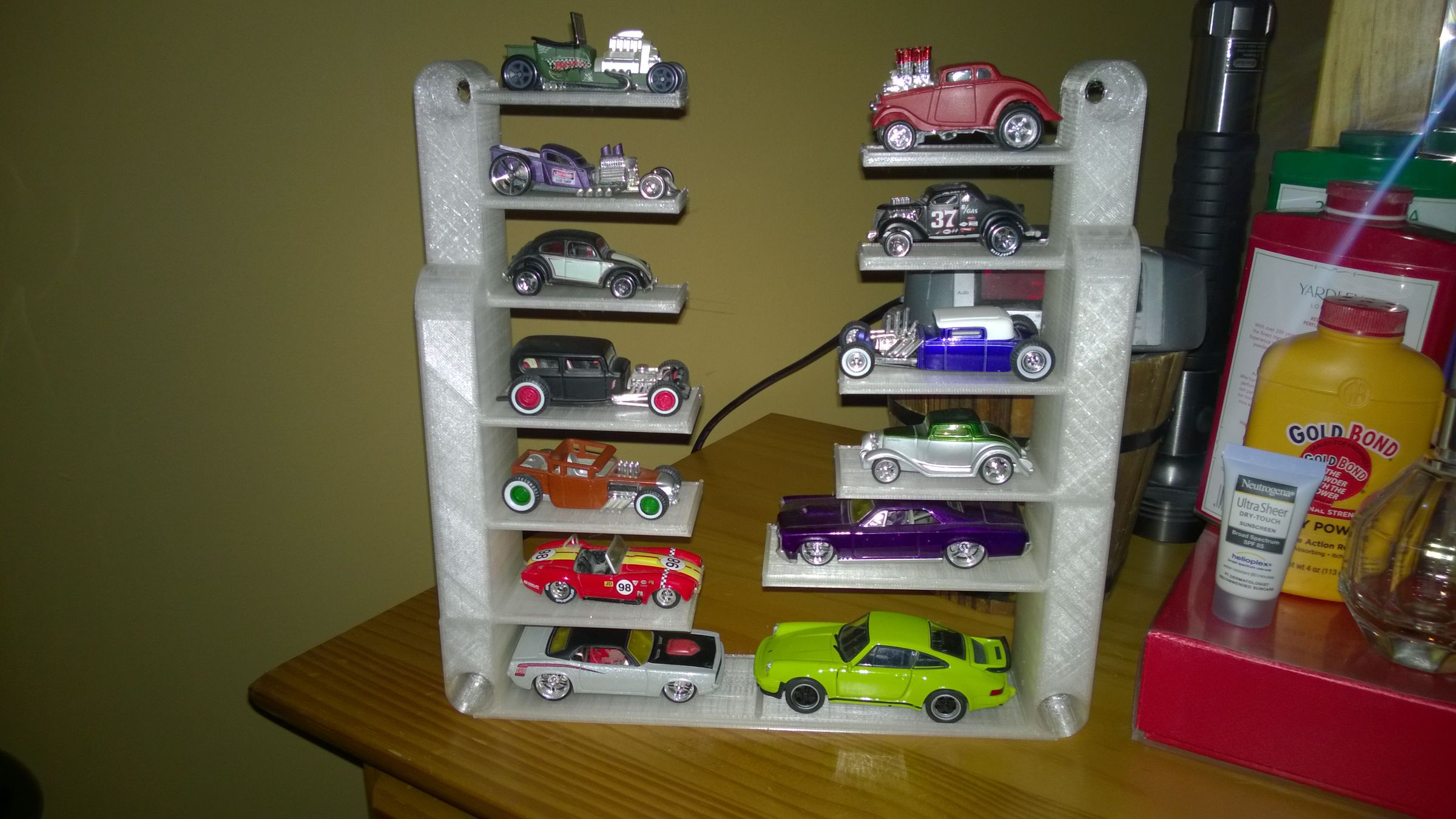 A 3D Printed Model Car Display Case : 6 Steps (with Pictures ...