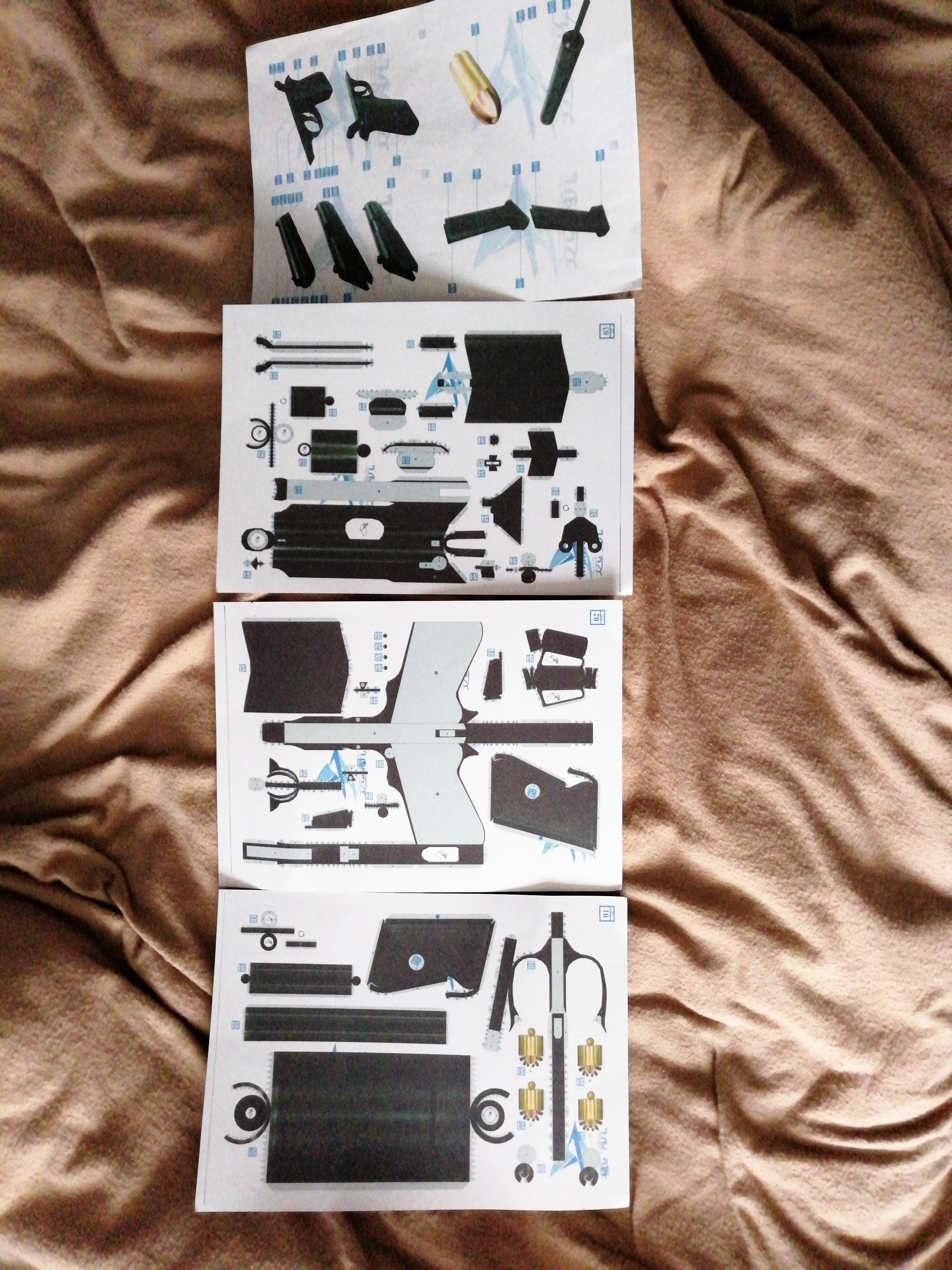 How to Make a Paper Model Gun! : 10 Steps - Instructables