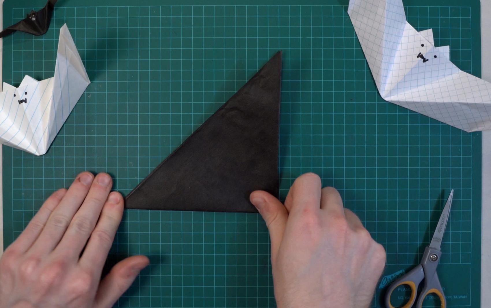 How to Make a Origami Bats : 7 Steps (with Pictures) - Instructables