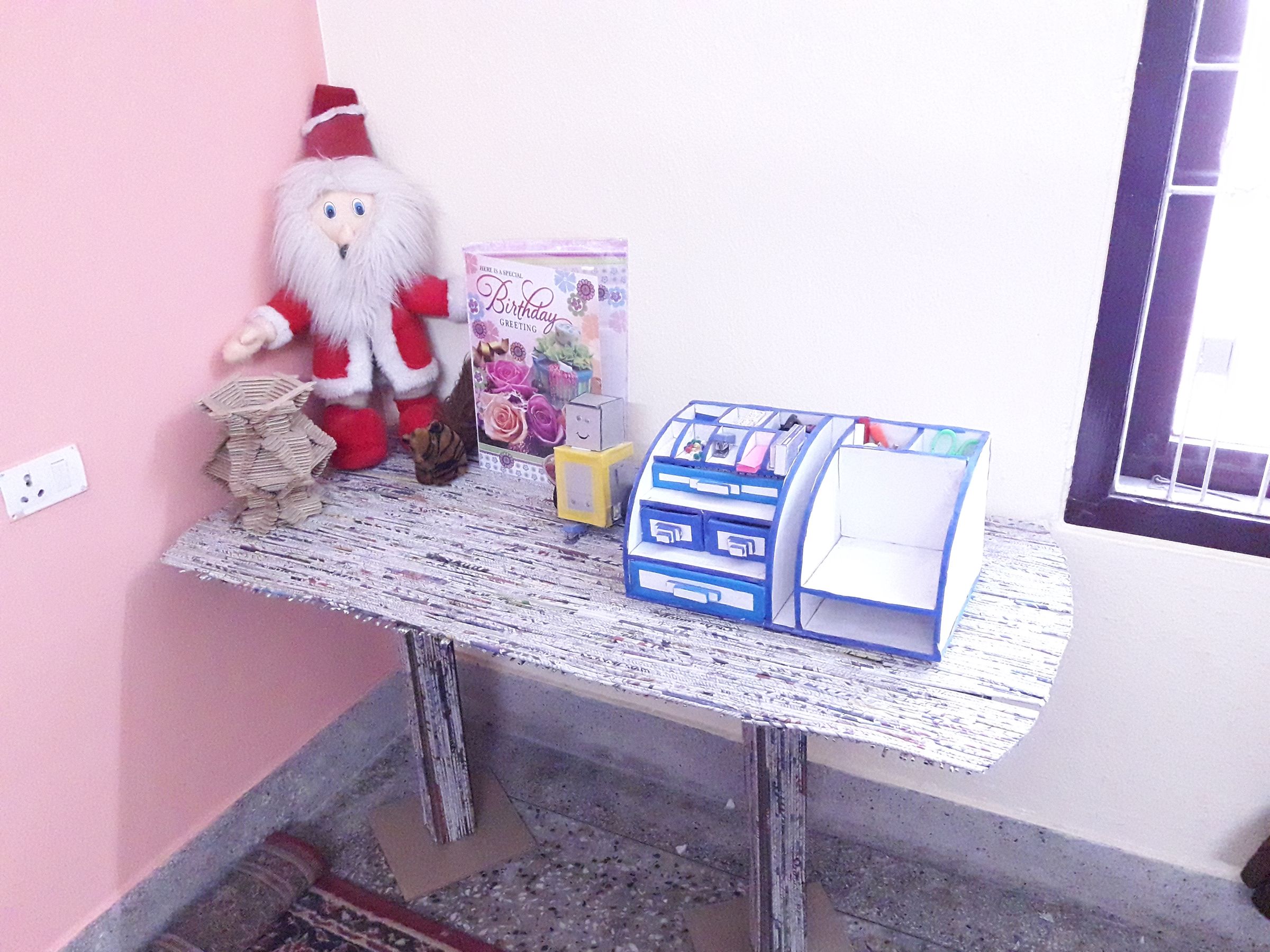 DIY PAPER TABLE : 4 Steps - Instructables