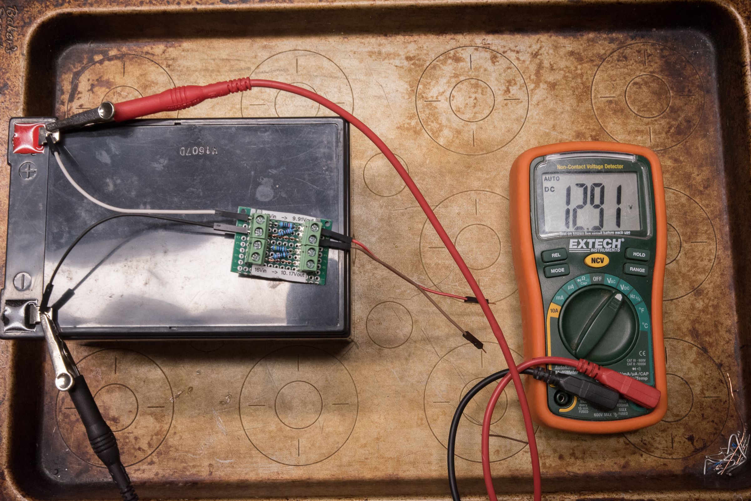 Voltage Divider for Solar Panel/Battery Monitoring : 6 Steps (with ...