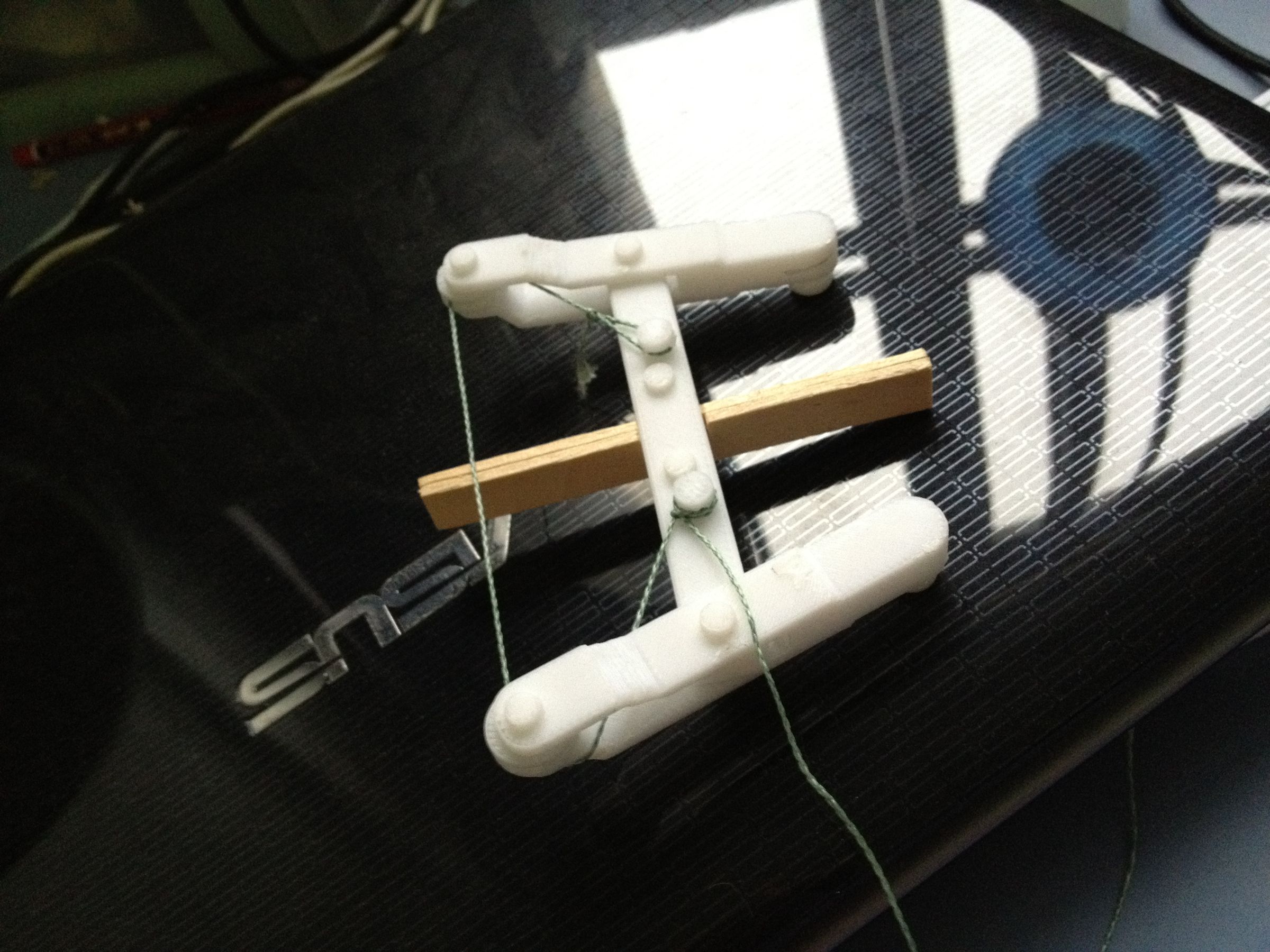 Mini Flipper Crossbow : 4 Steps - Instructables