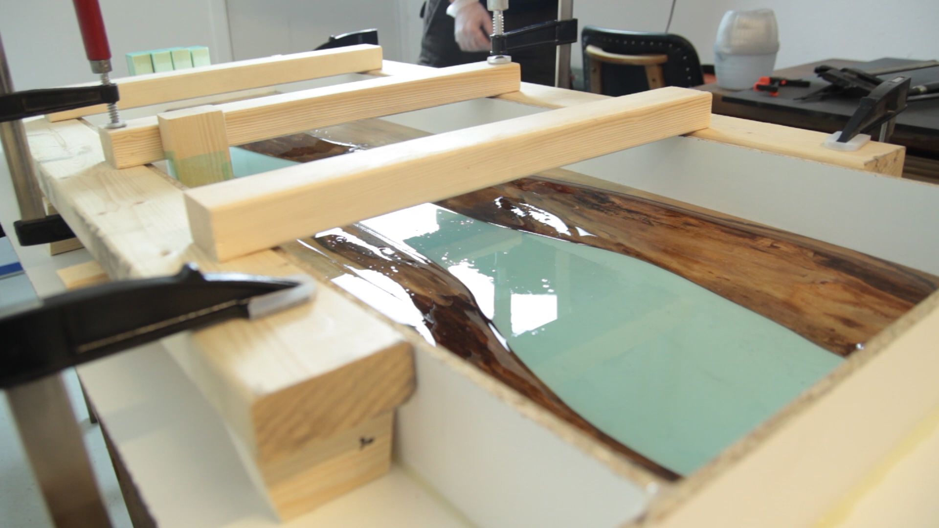 Epoxy River Table : 8 Steps (with Pictures) - Instructables