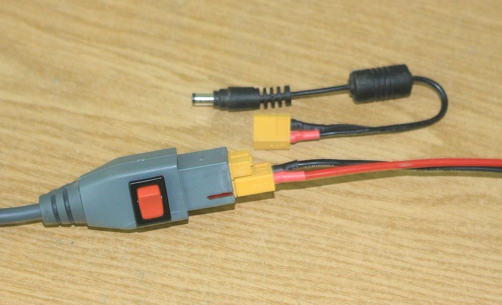 Xbox Power Supply Mod to Power LiPo Charger Using XT60 Connectors : 4 ...