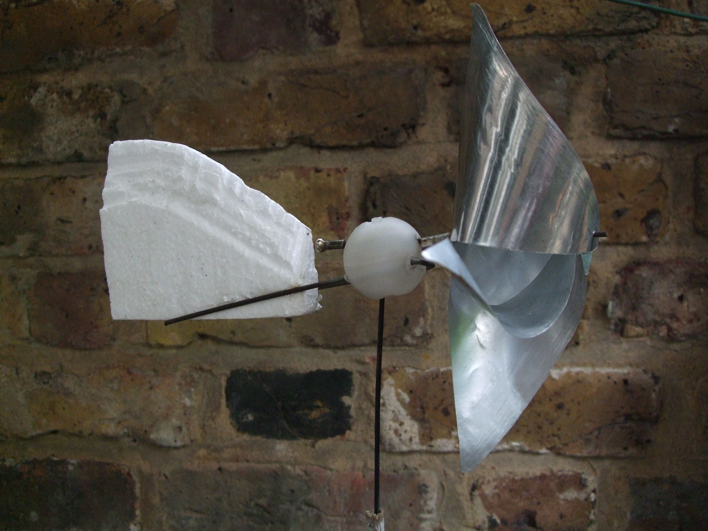 Simple Beer Can Windmill - Instructables