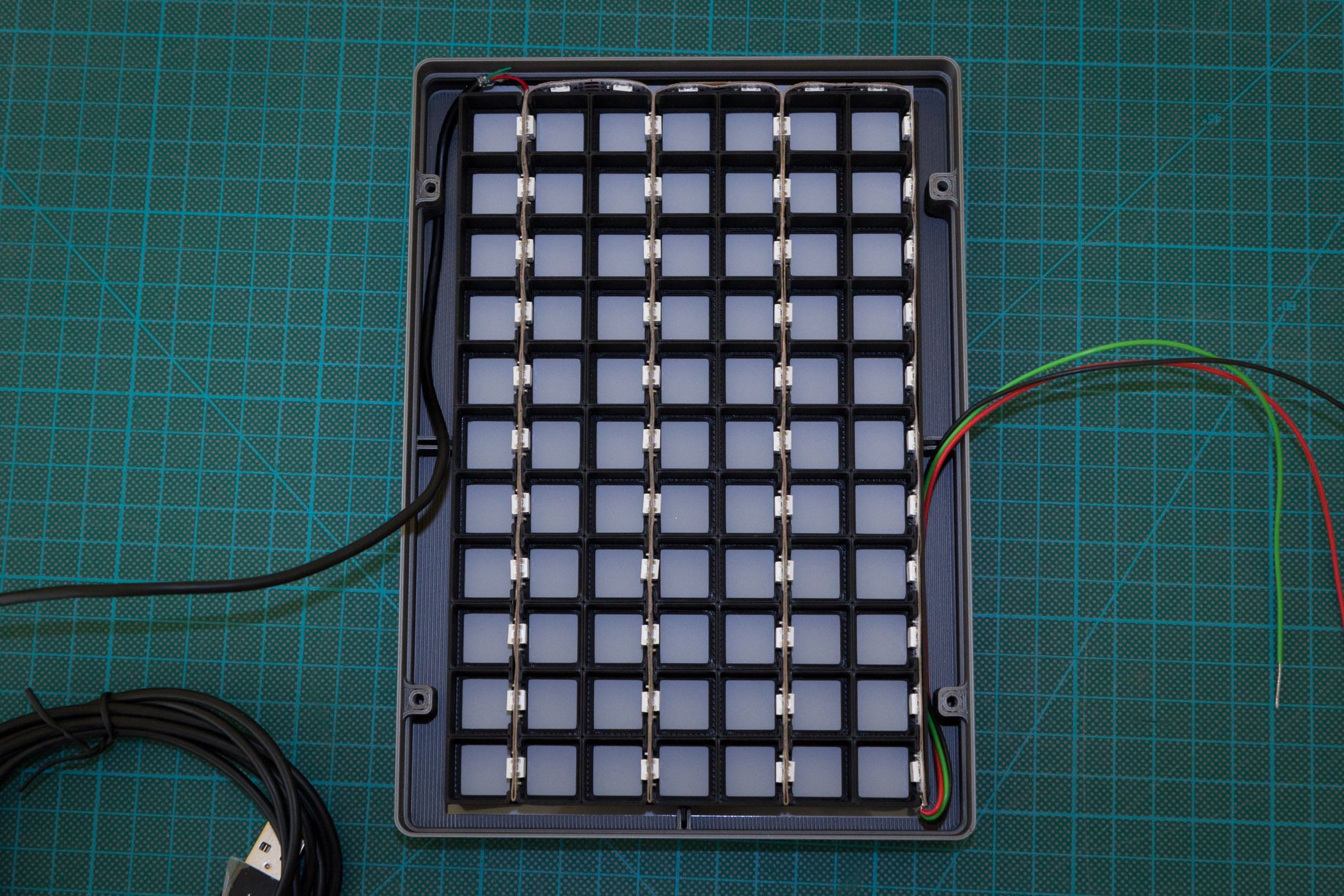 Lazy Grid Clock V2 : 6 Steps (with Pictures) - Instructables