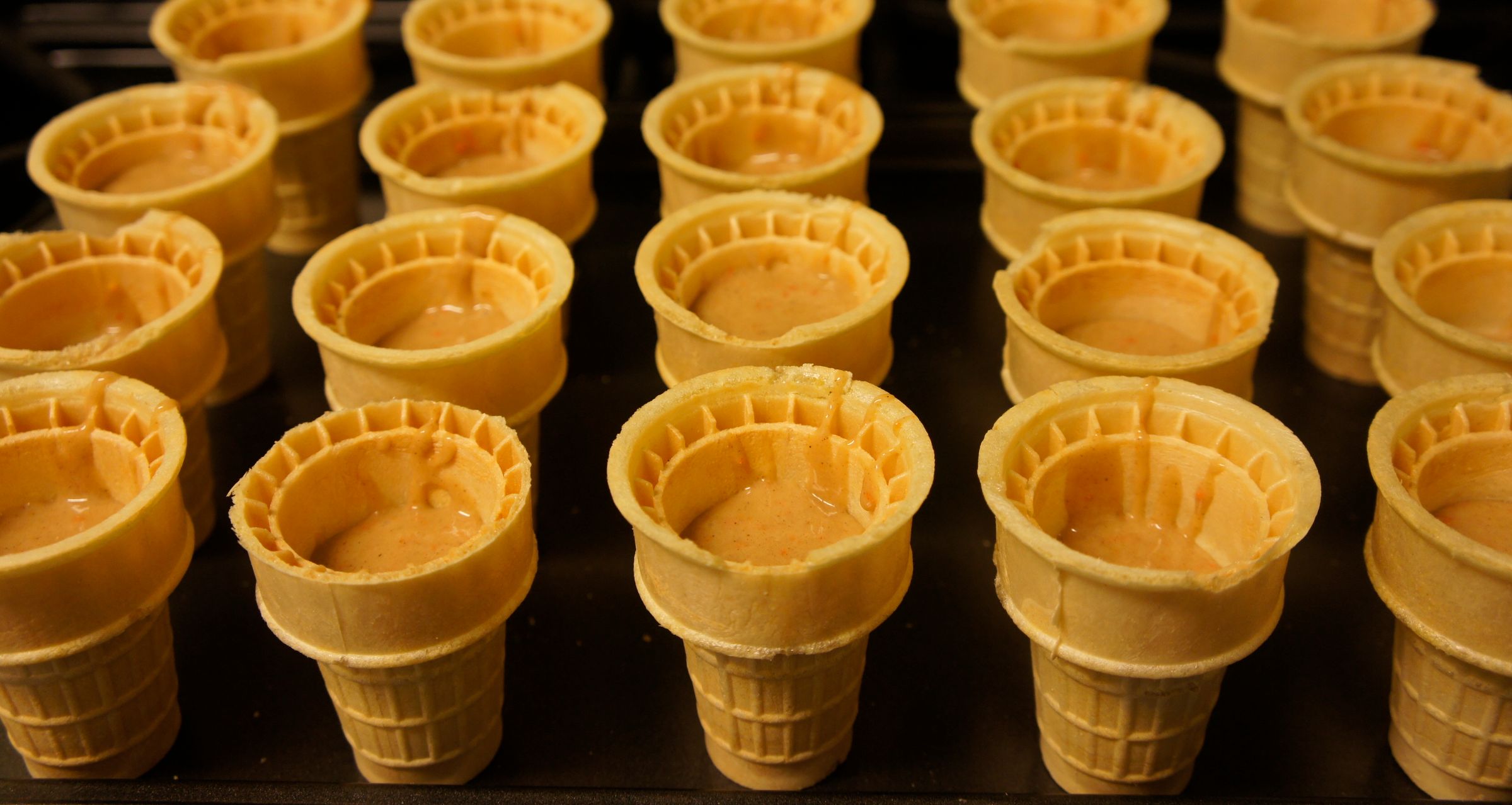 Olympic Torch Cupcake Cones : 8 Steps (with Pictures) - Instructables