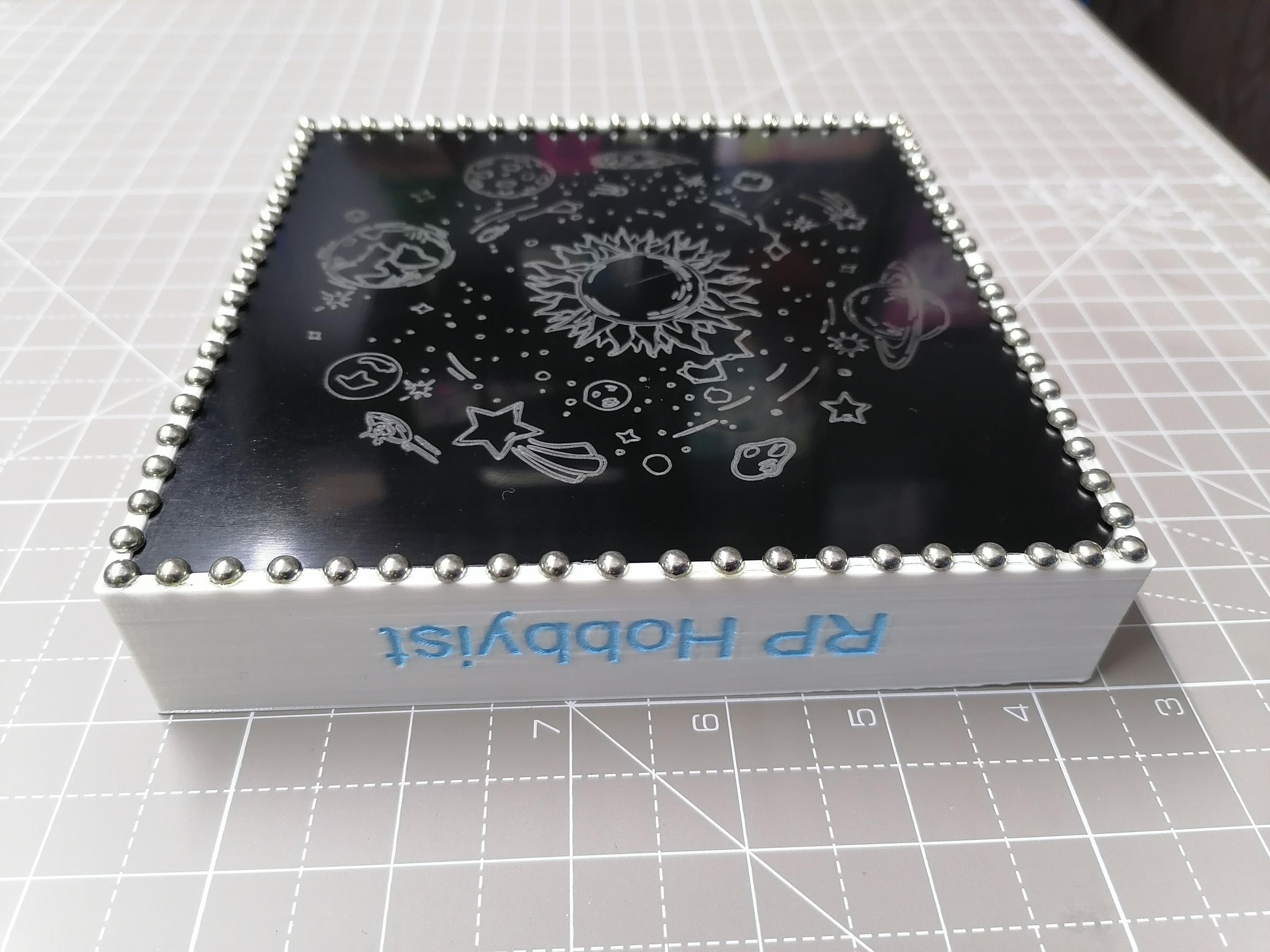 DIY Solar System Night Lamp : 11 Steps (with Pictures) - Instructables