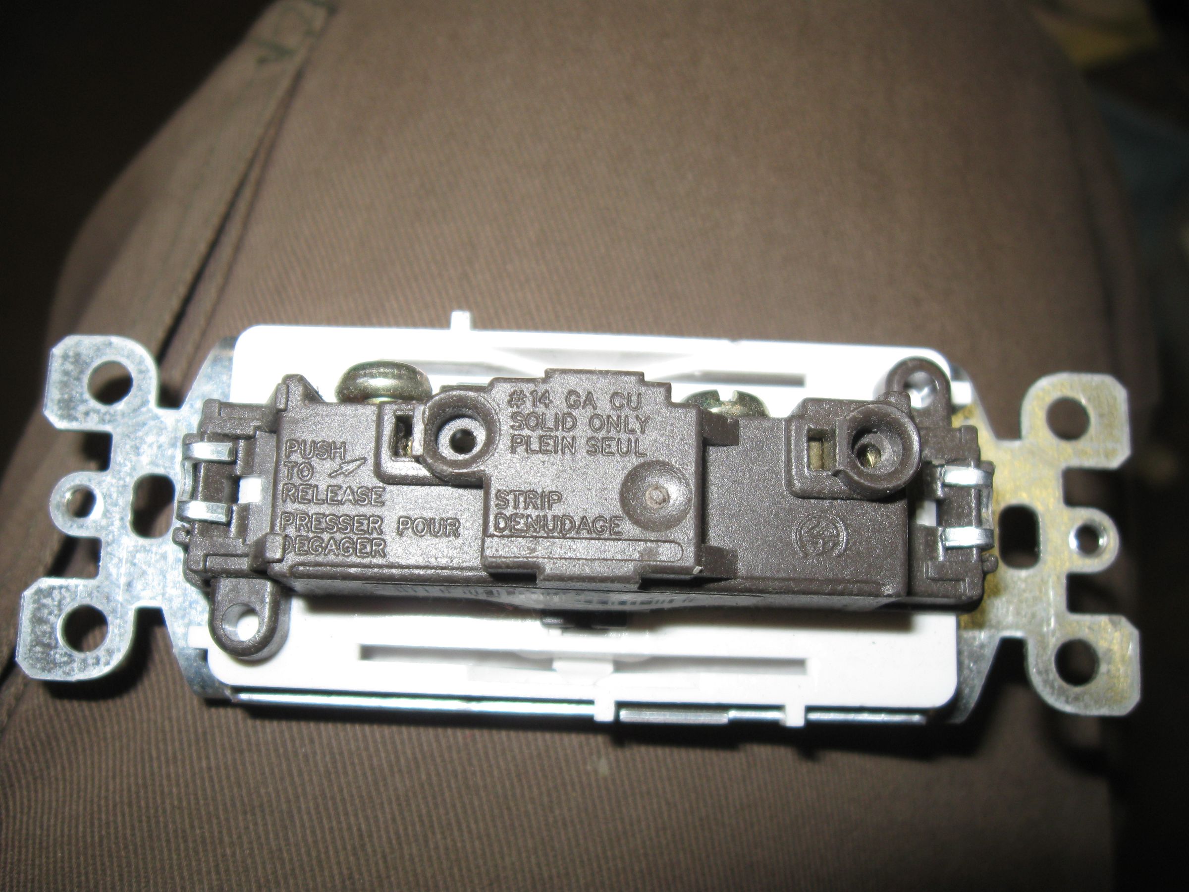 Lighted Wall Switch : 4 Steps (with Pictures) - Instructables