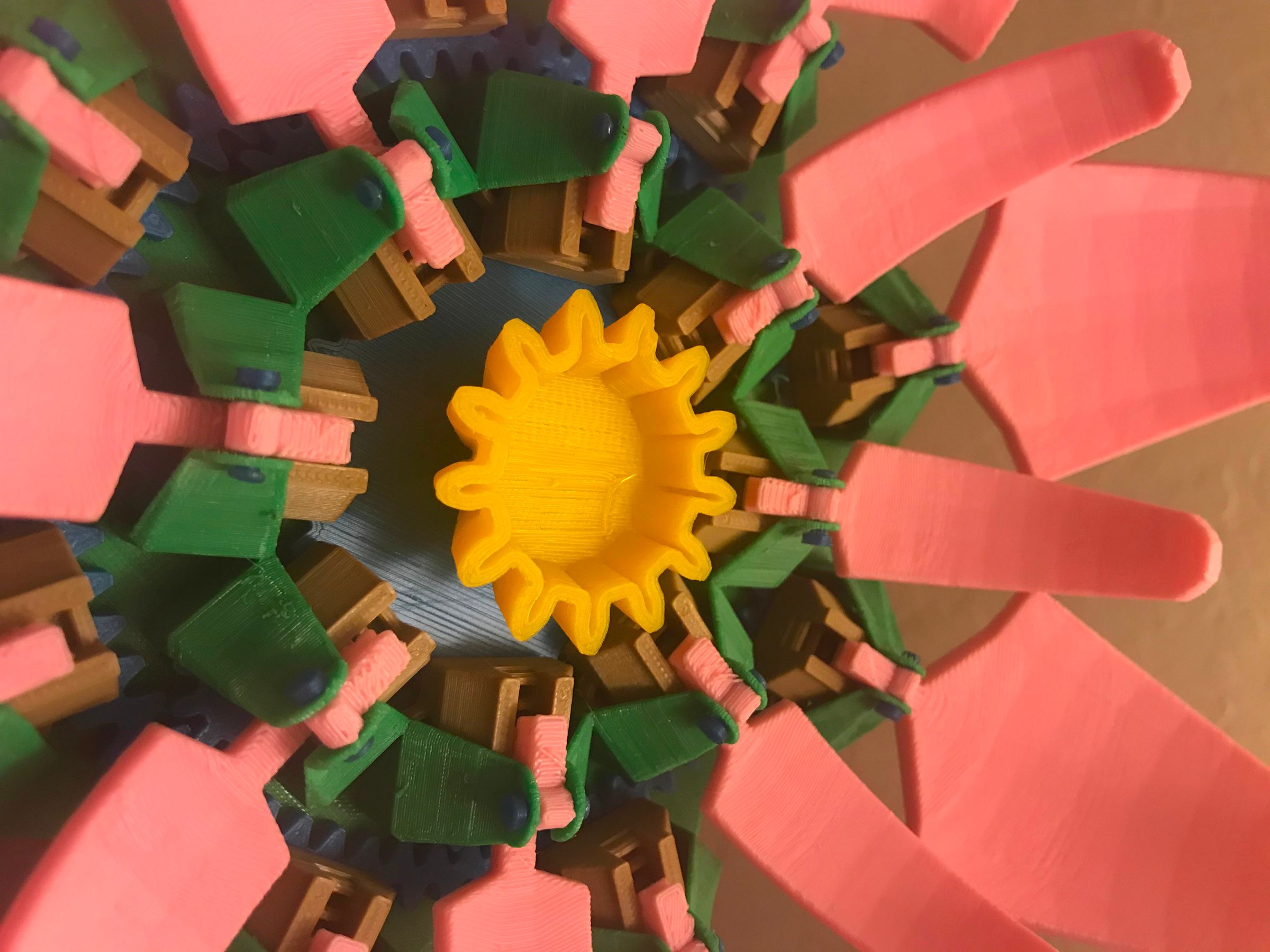 Blooming Lotus Automata : 9 Steps - Instructables