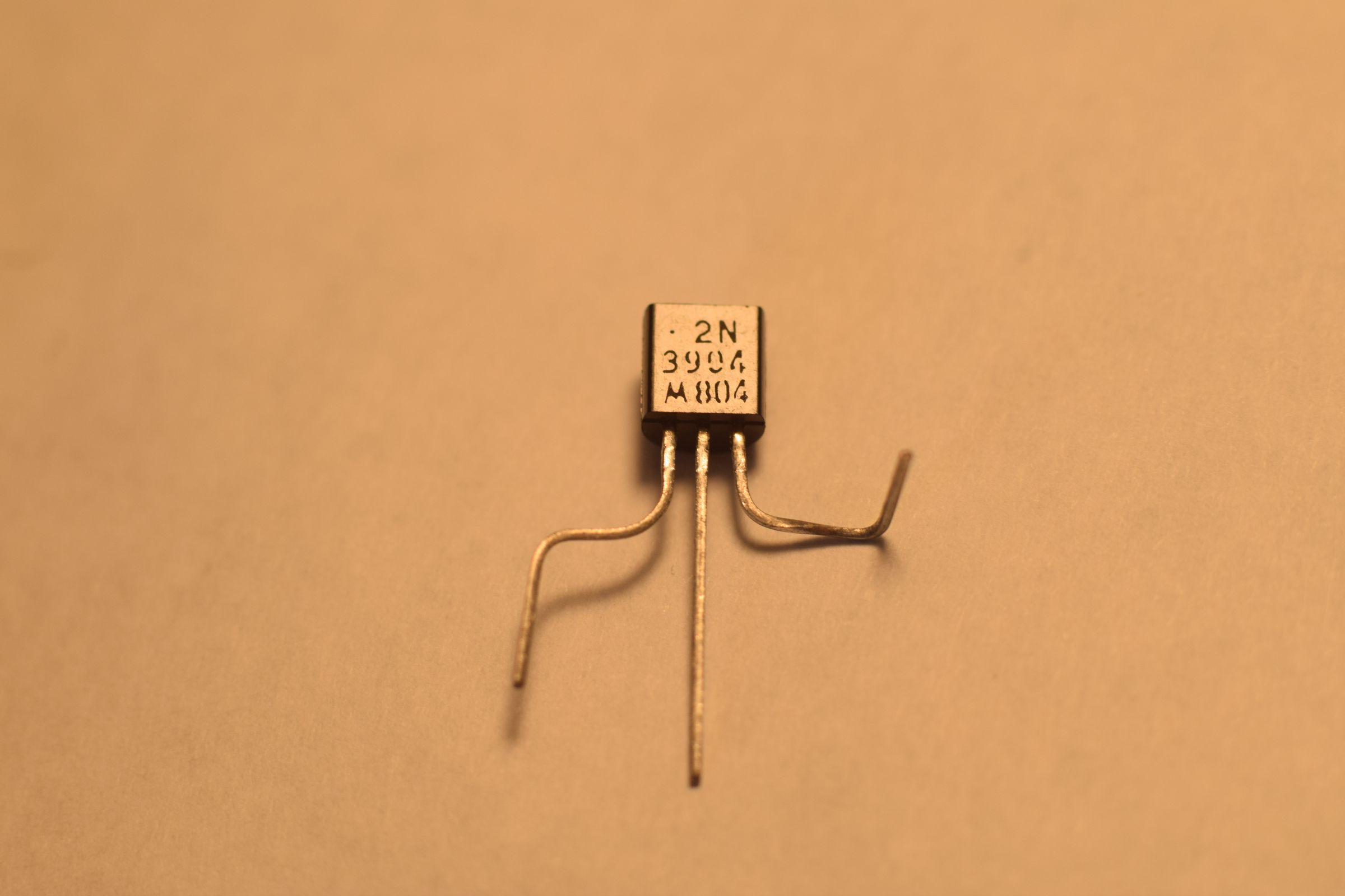 Make a Solar Powered Bug Robot : 9 Steps (with Pictures) - Instructables