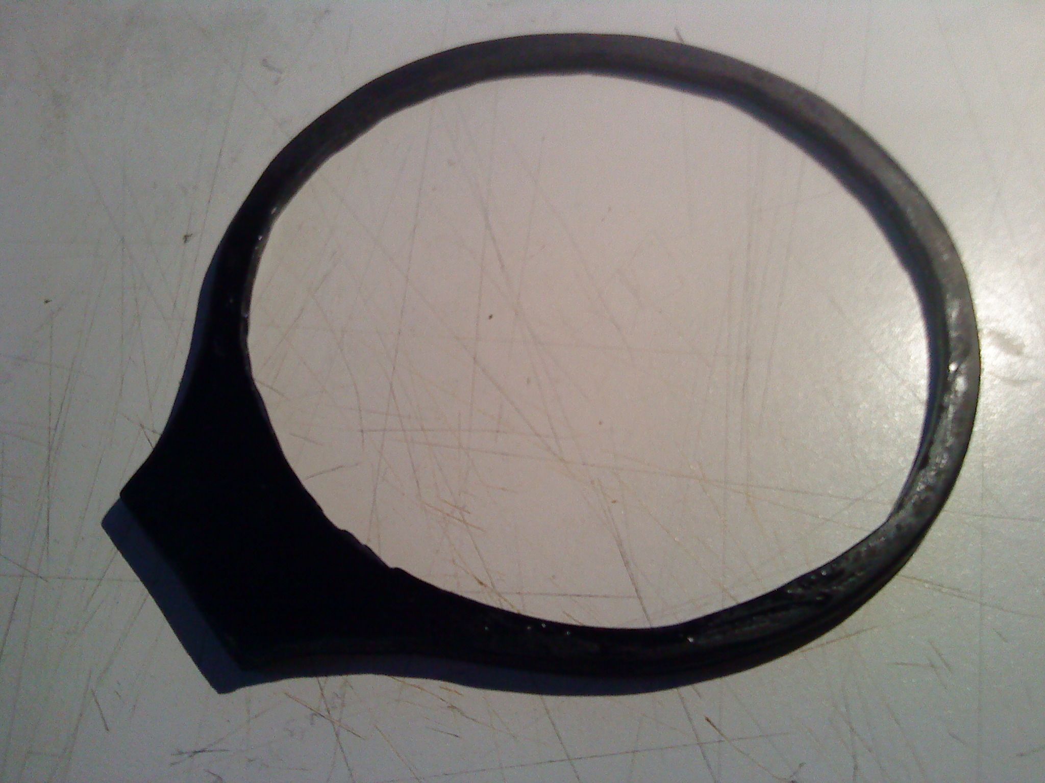 DIY Cheap Microphone Pop Filter : 6 Steps (with Pictures) - Instructables