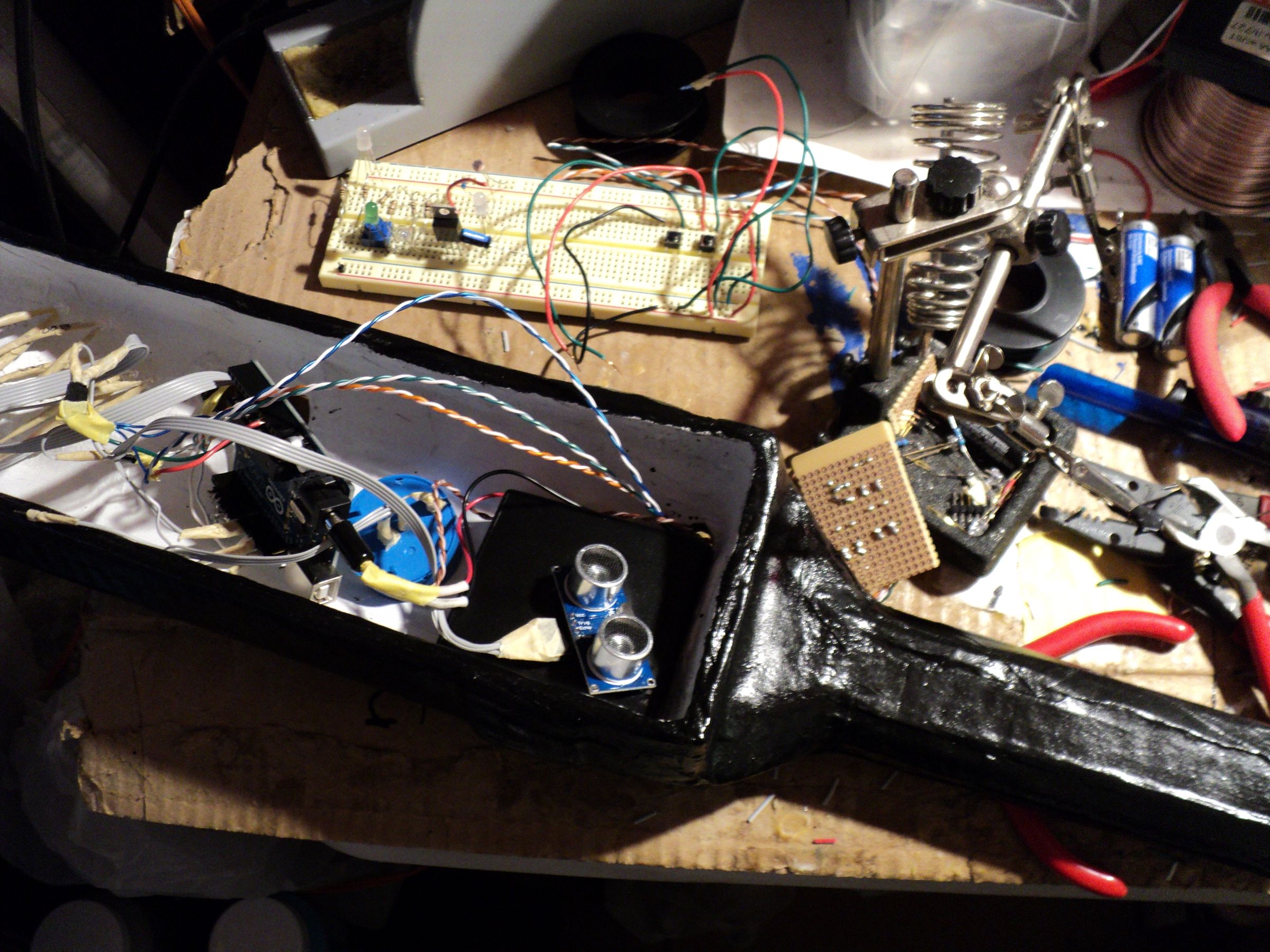 TSA Zombie Scanner Security Wand : 7 Steps (with Pictures) - Instructables