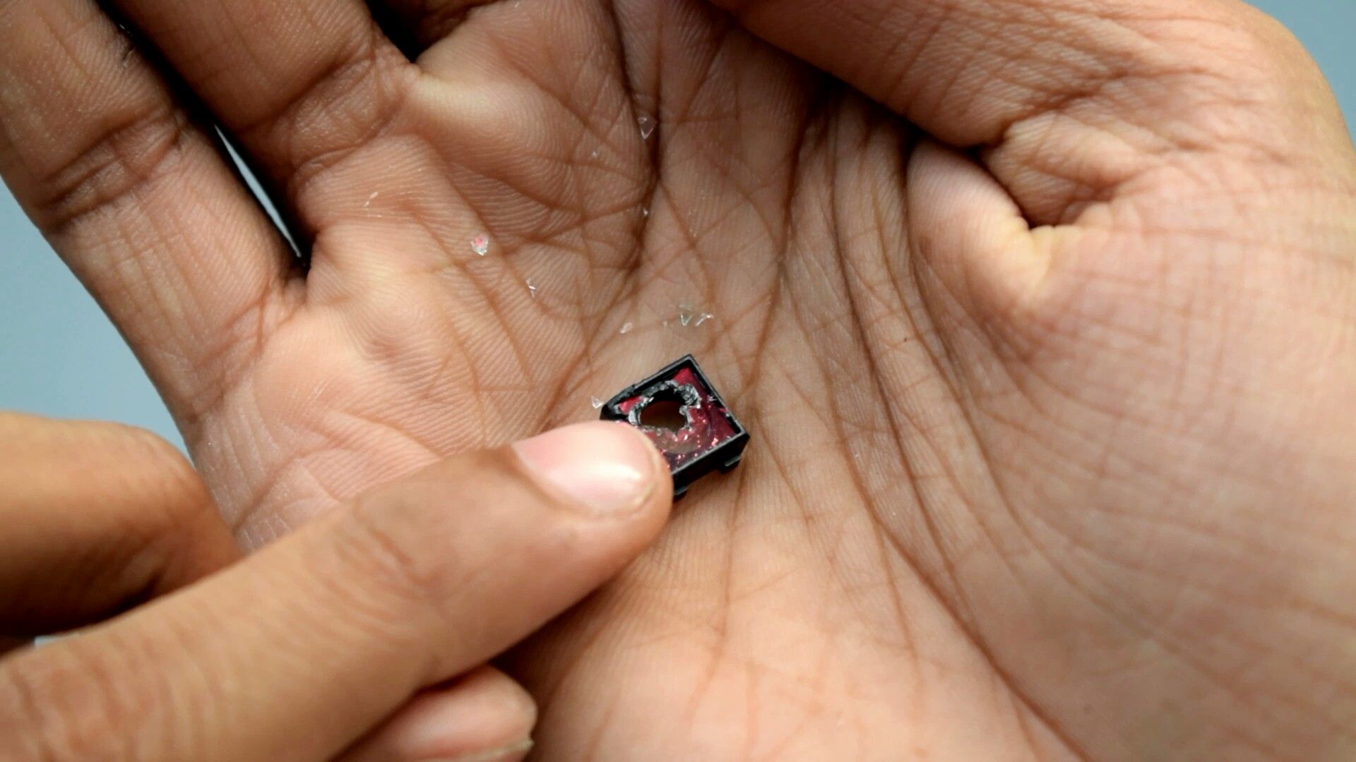 Make Night Vision Camera From Old Smartphone ! : 6 Steps (with Pictures ...