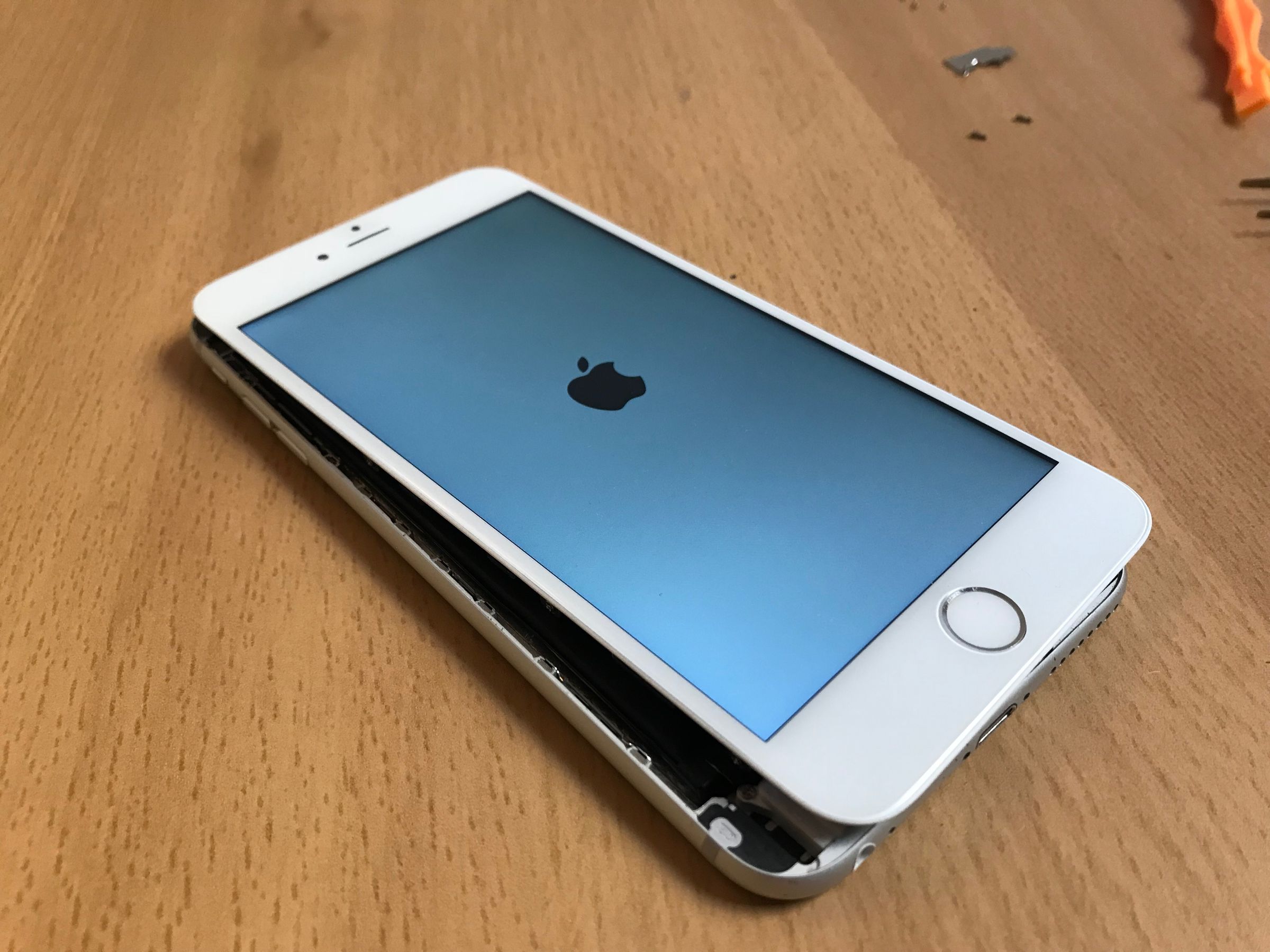 IPhone 6 Plus Battery Replacement: Guide to Replace the Internal ...