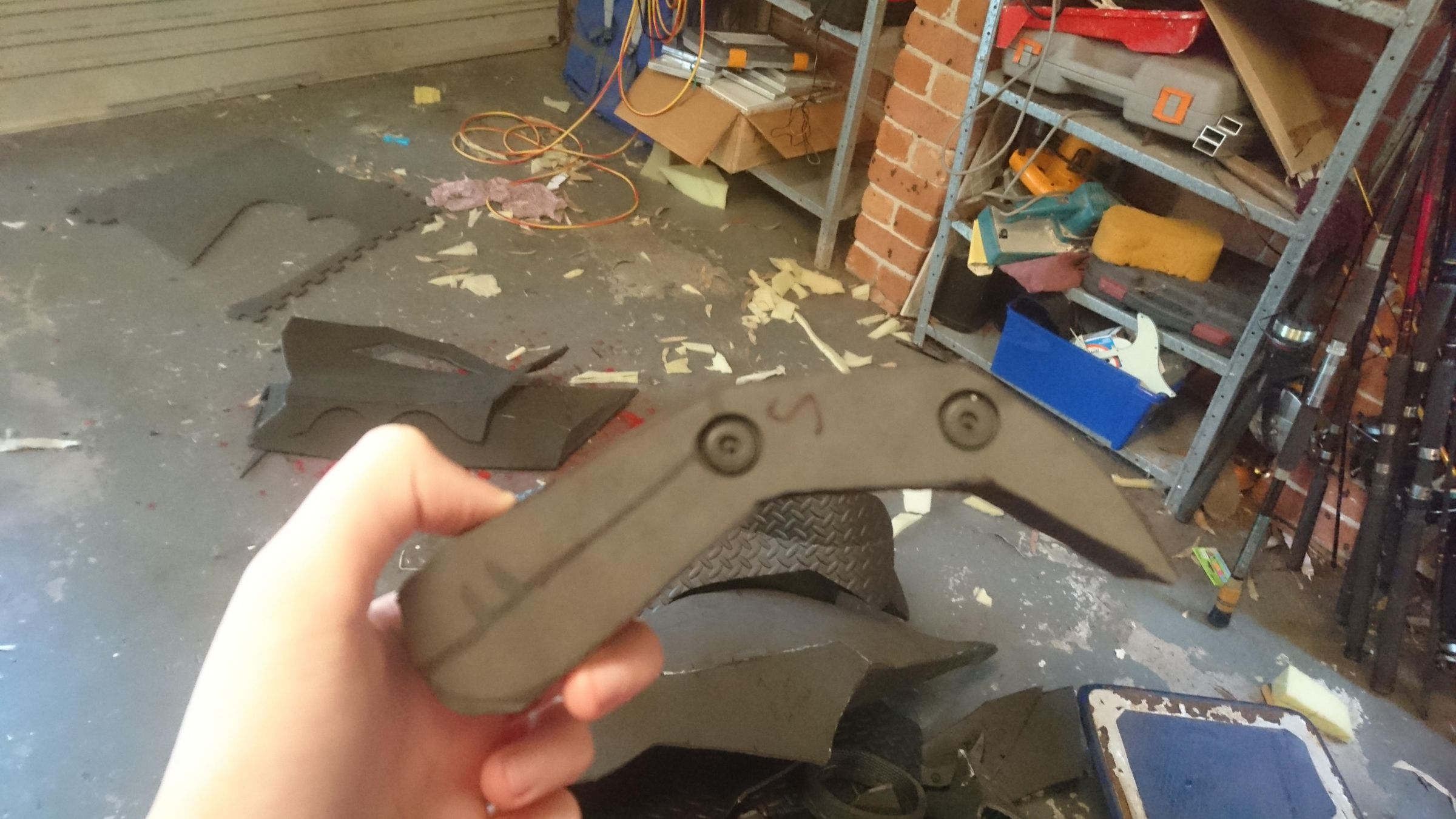 EVA Foam Robot Costume : 16 Steps (with Pictures) - Instructables