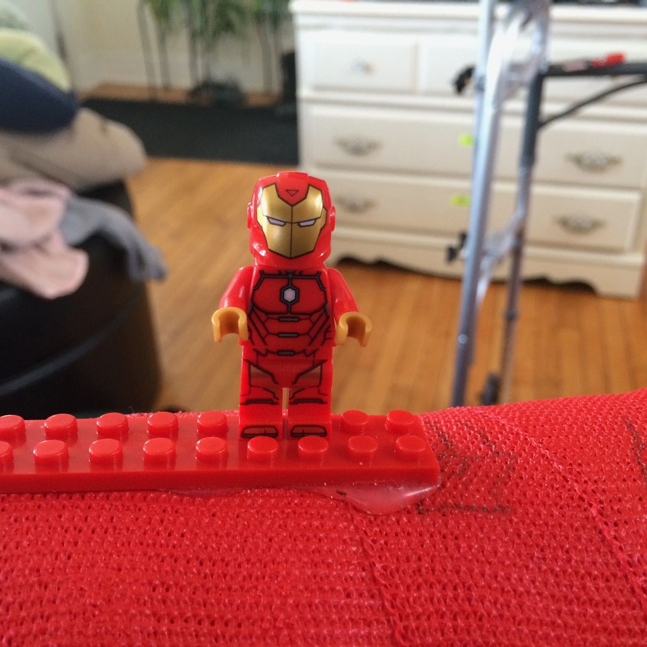 Infinity Gauntlet Cast Cover (Light-up) : 5 Steps (with Pictures ...