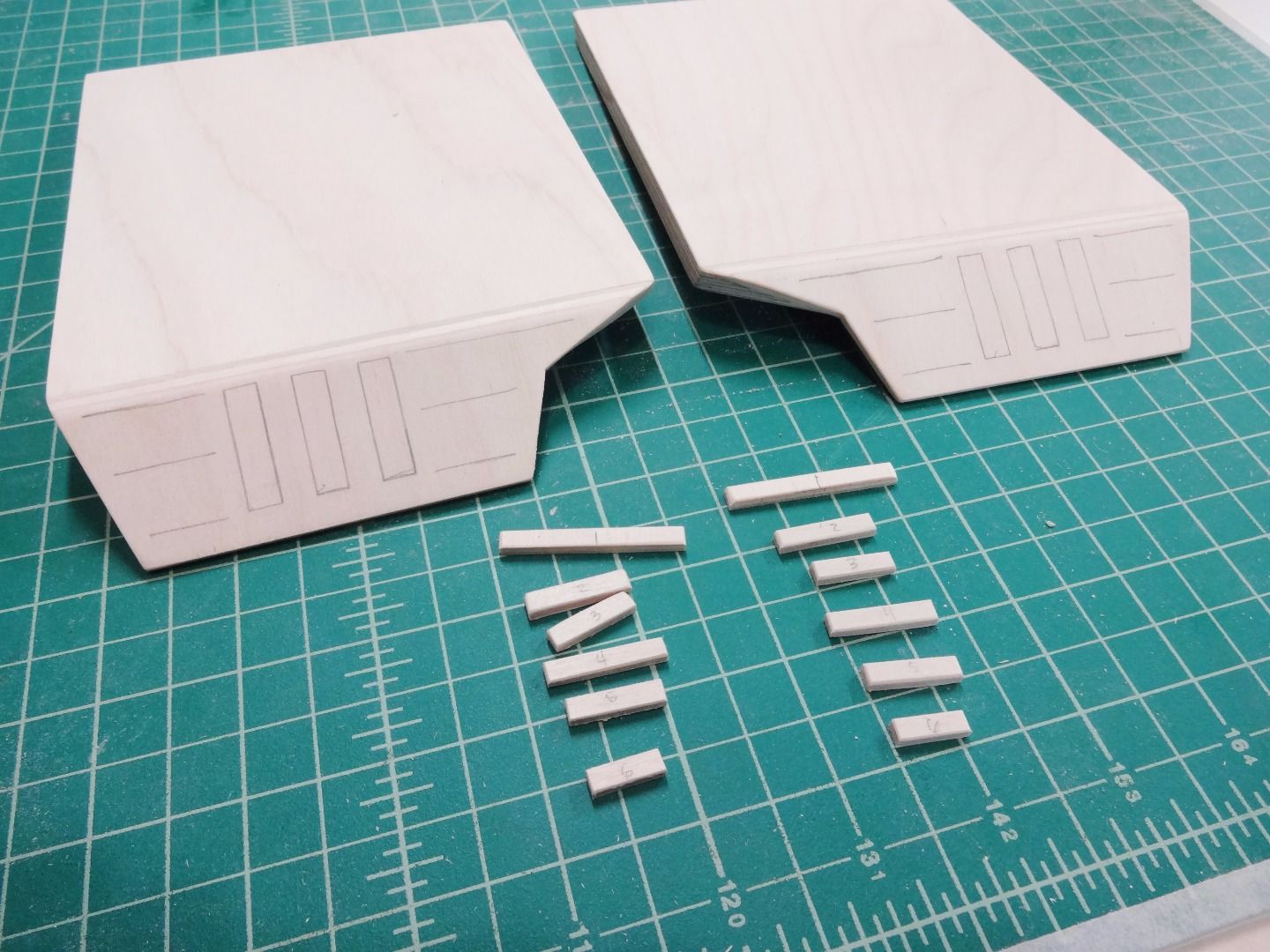 Wooden AT-AT Walker : 37 Steps (with Pictures) - Instructables