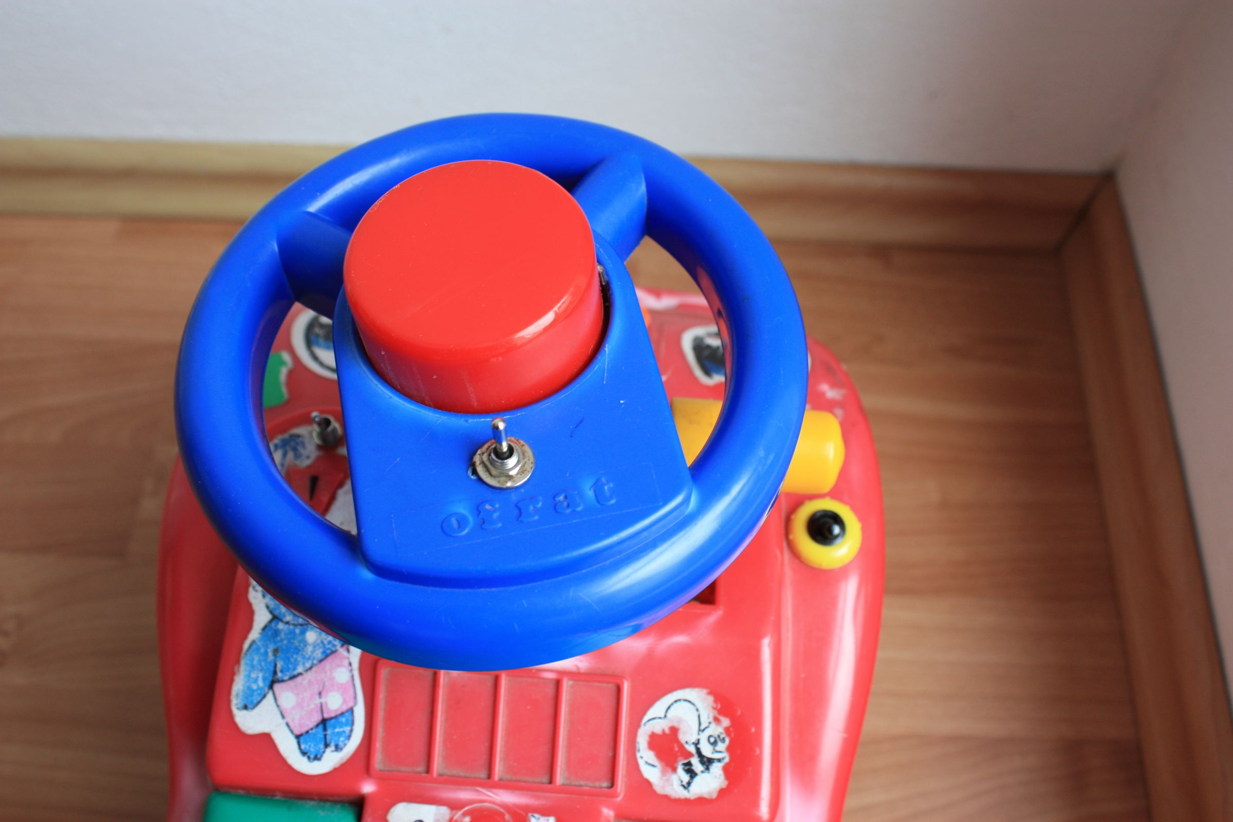 Car for Kids With Direction Indicators : 4 Steps (with Pictures ...