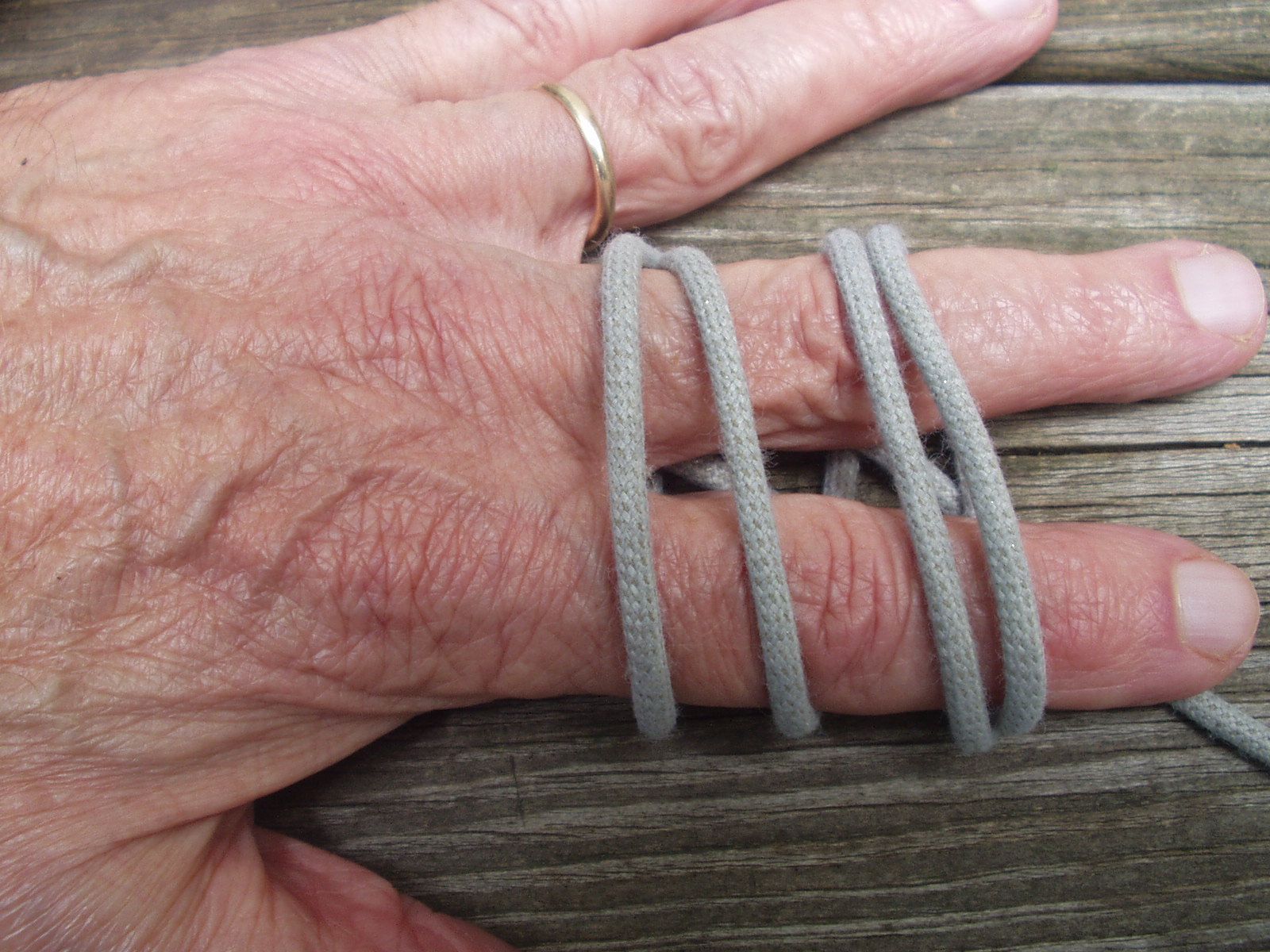 18 Face Globe Knot : 7 Steps (with Pictures) - Instructables