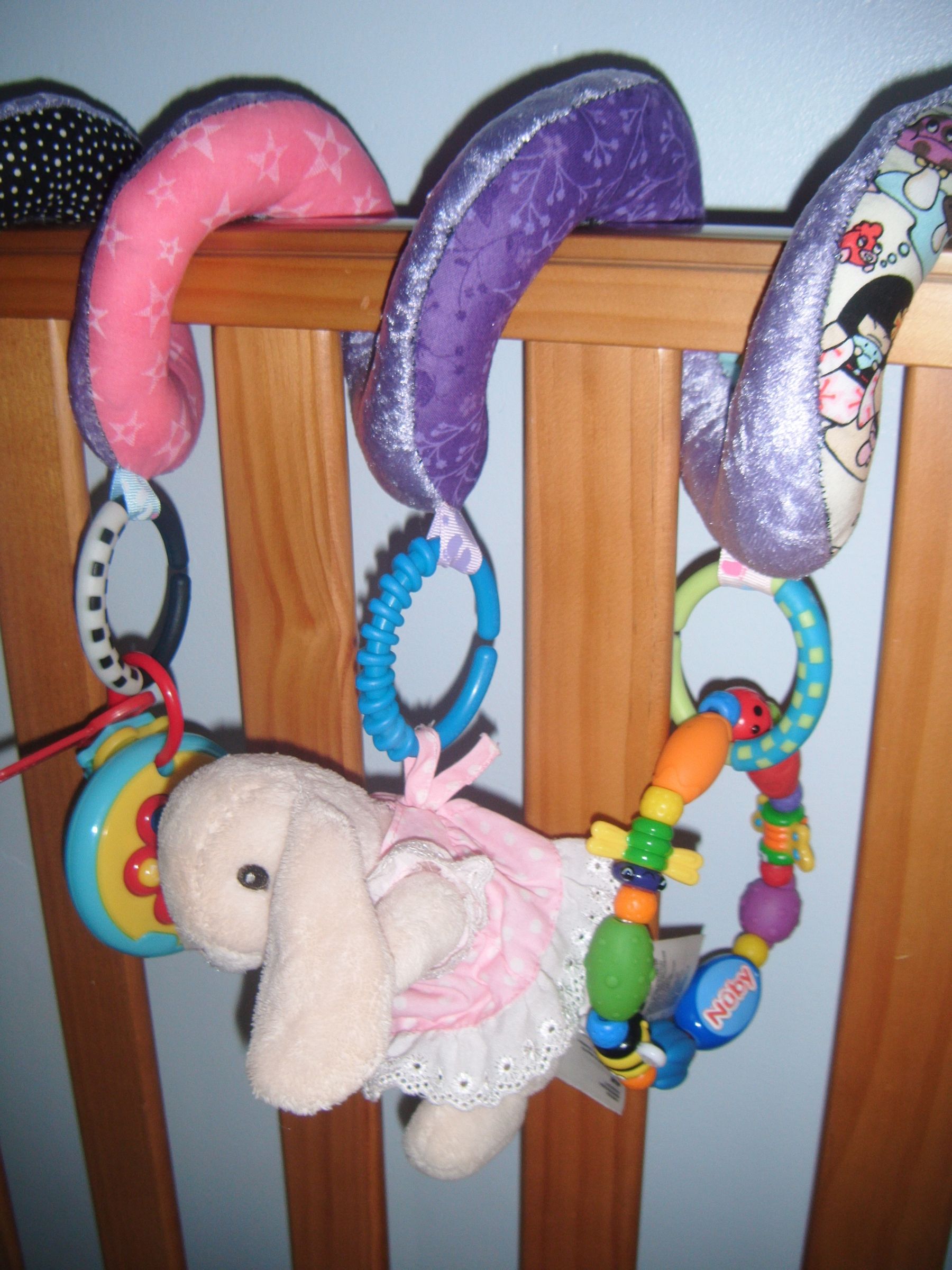 Spiral Cot Toy : 8 Steps (with Pictures) - Instructables