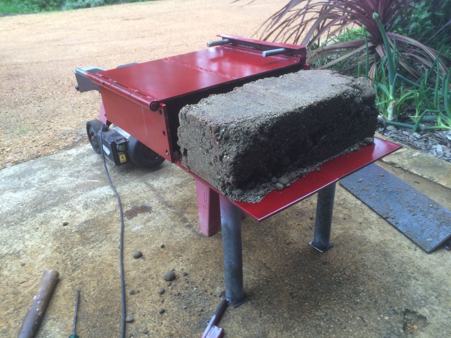 Brick Press From a Block Splitter : 3 Steps (with Pictures) - Instructables