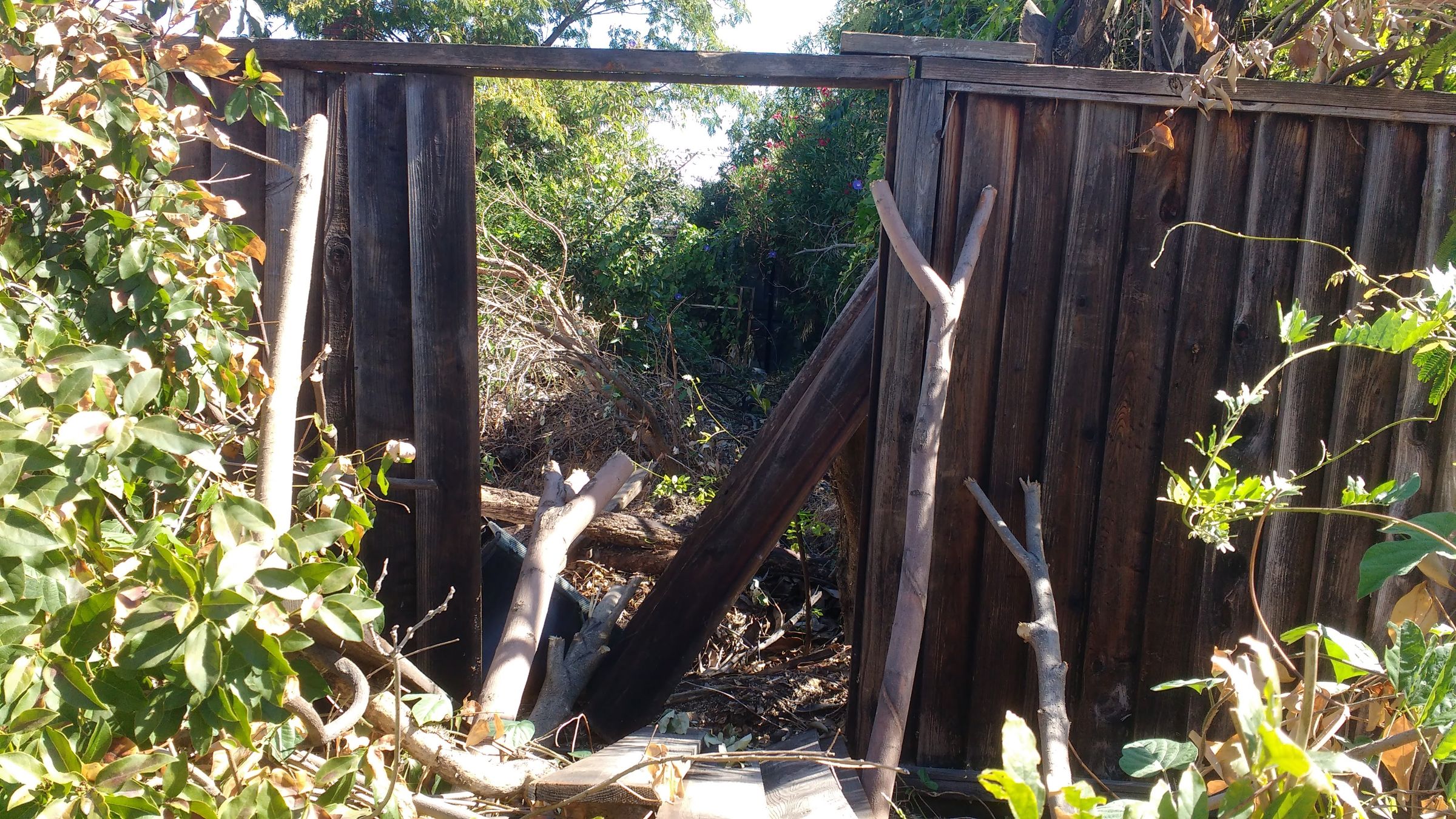 How to Fix AND Enhance a Blown Down Fence : 7 Steps (with Pictures ...