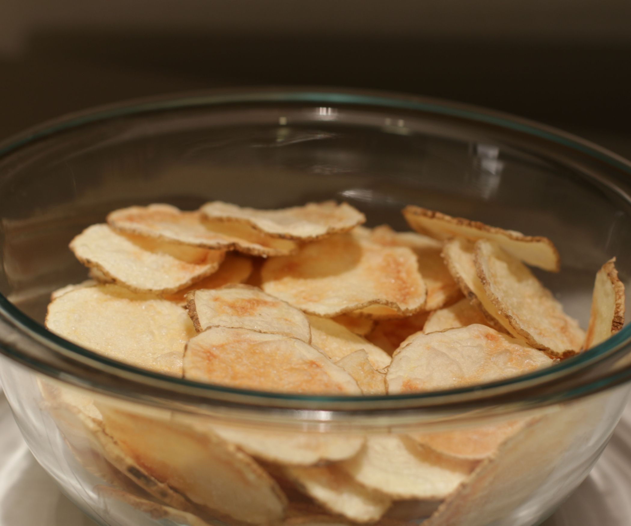 Crispy Crunchy Potato Chips in the Microwave : 9 Steps (with Pictures ...
