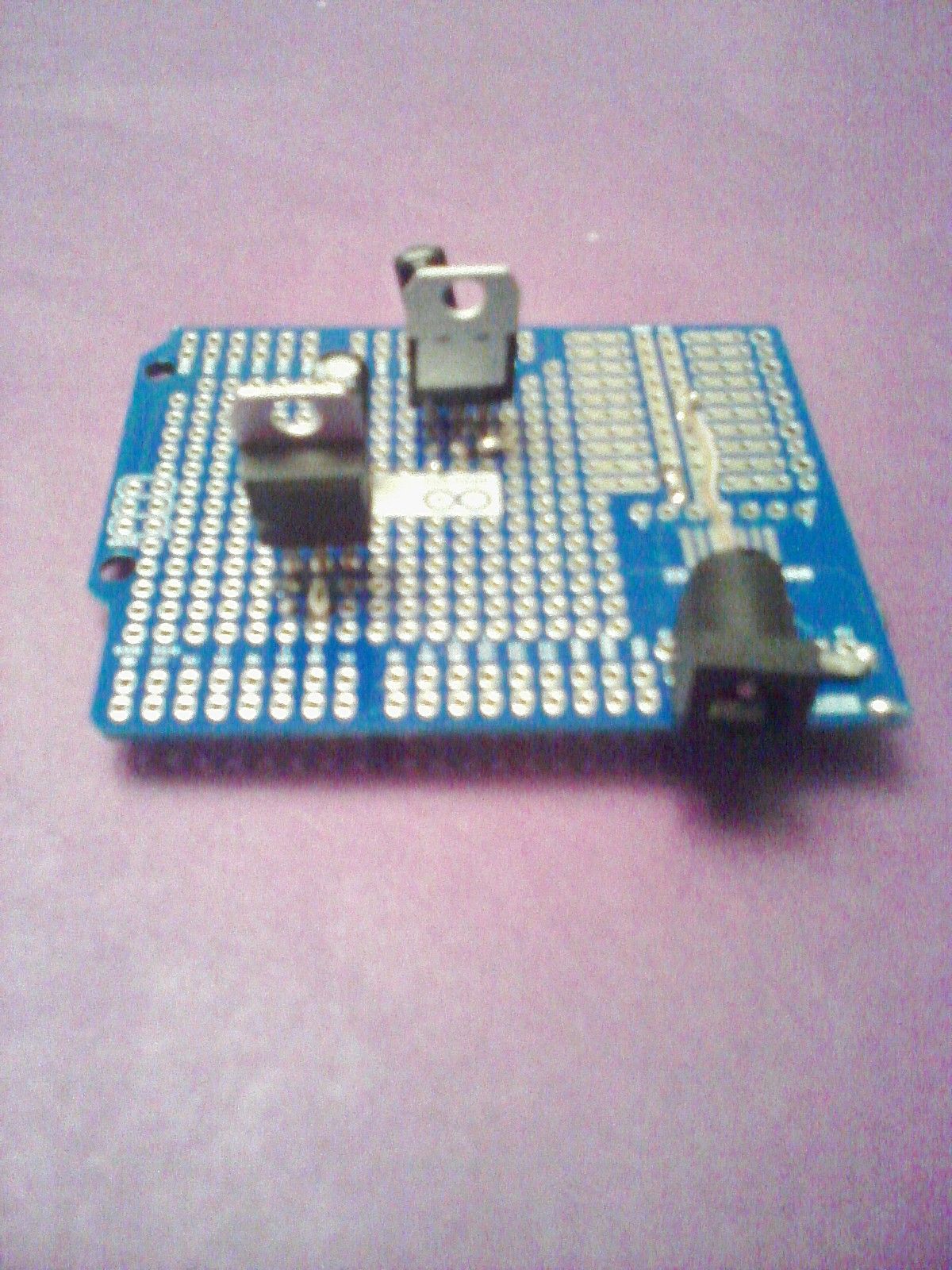 Breadboard Power Supply With a Slide Switch for Selecting Voltage : 15 ...