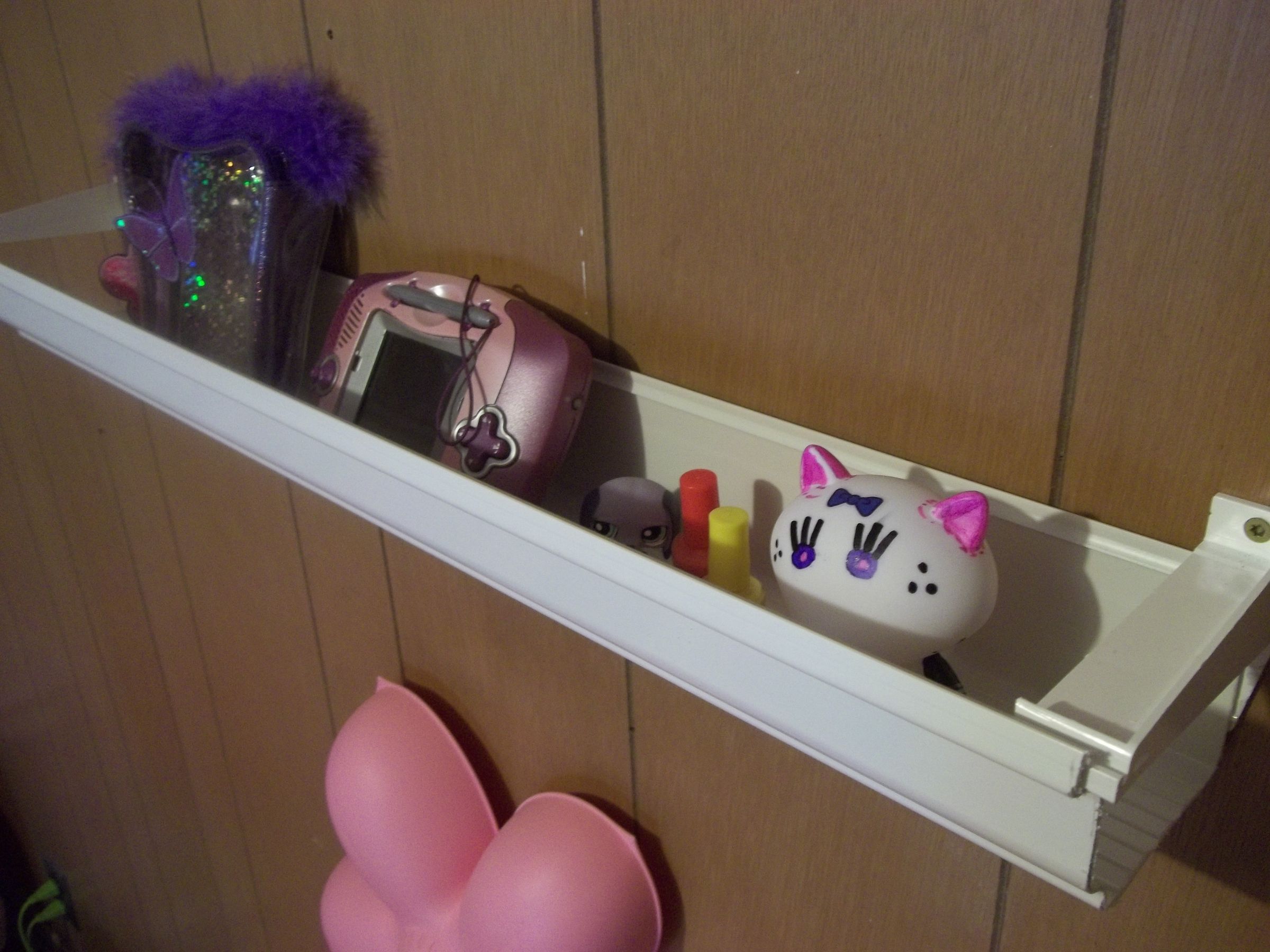 Rain Gutter Book Shelves (with Pictures) - Instructables