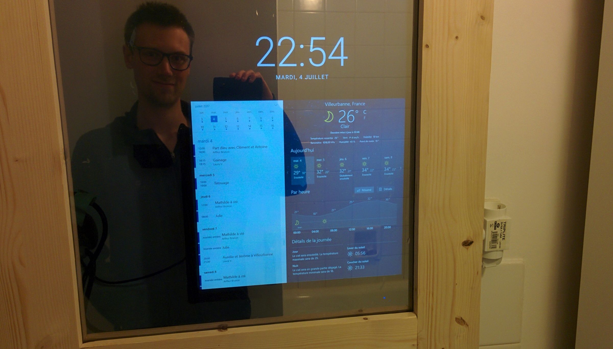 Smart Mirror Windows Based : 8 Steps (with Pictures) - Instructables