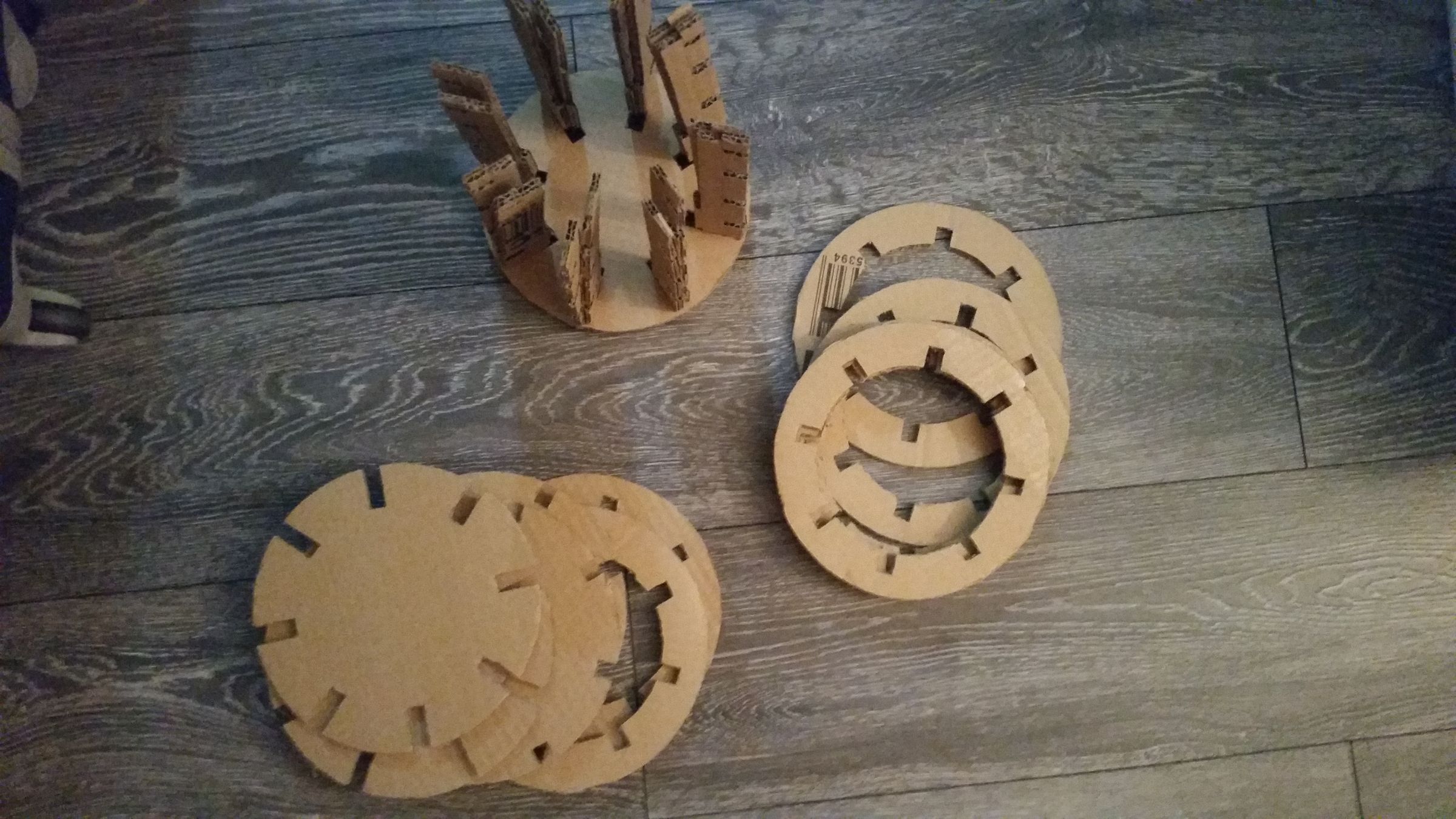 Cardboard R2-D2 With Secret Compartment : 8 Steps - Instructables