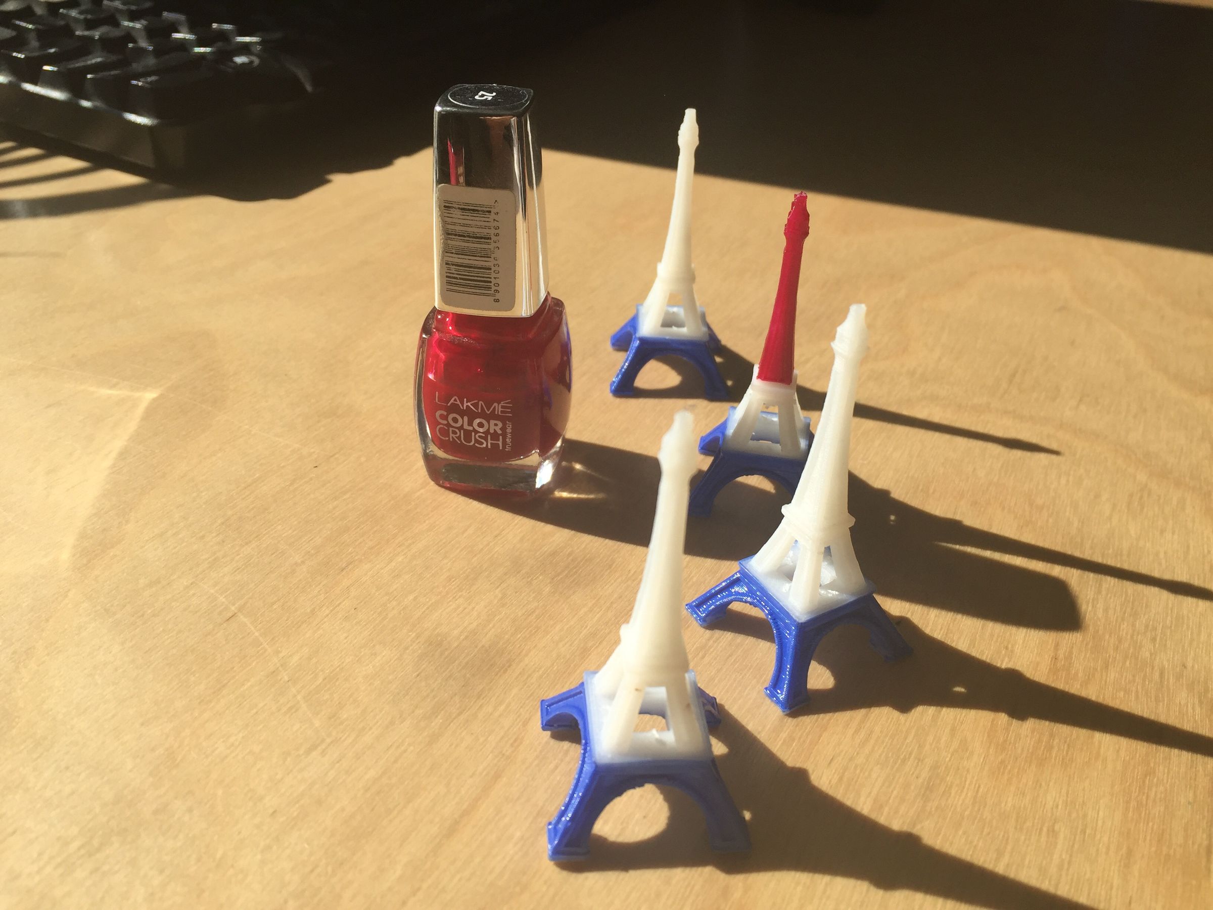 3D Printed French Colour Coded Eiffel Towers : 4 Steps - Instructables