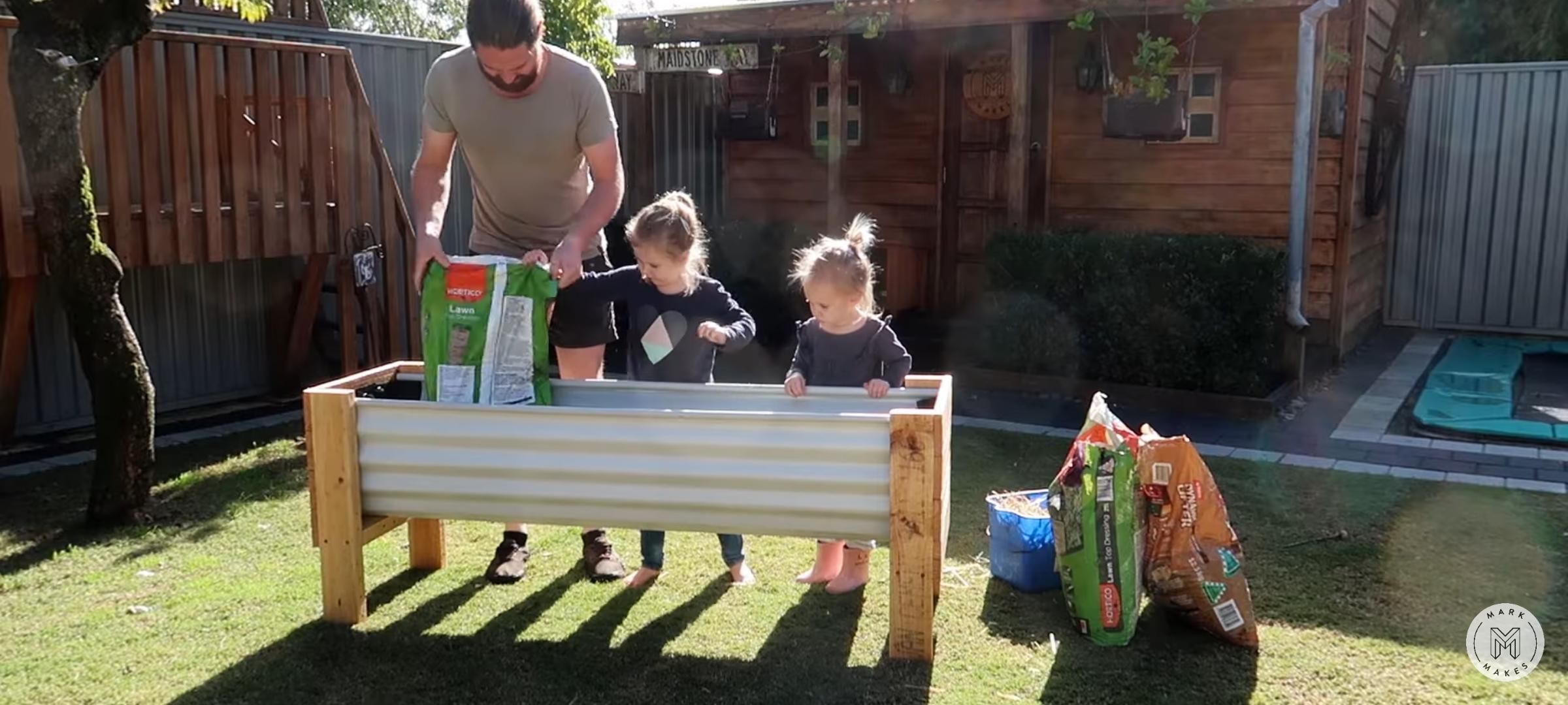DIY Pallet Planter Boxes : 10 Steps (with Pictures) - Instructables