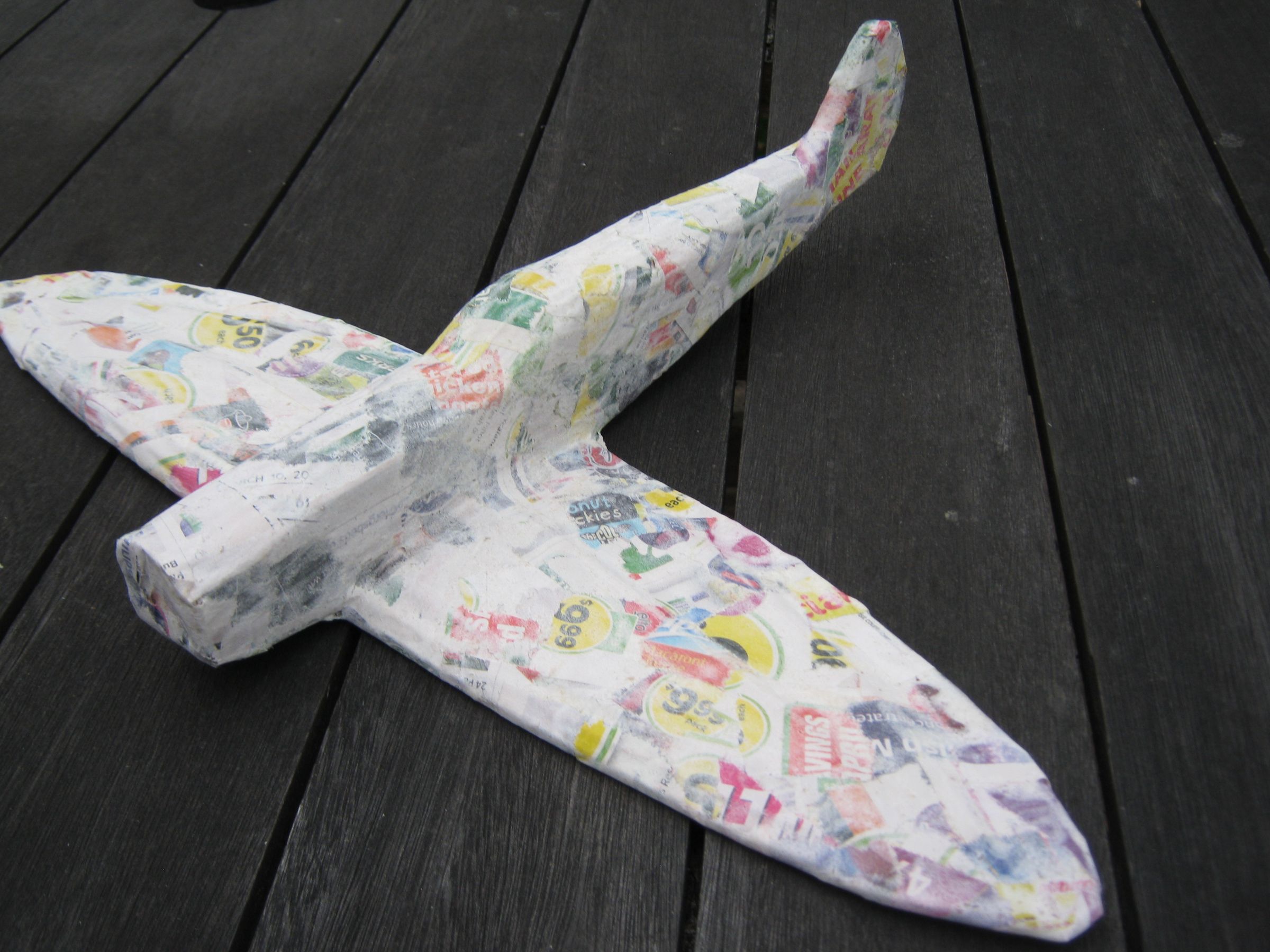 Cardboard Supermarine Spitfire Mk.5 : 4 Steps - Instructables