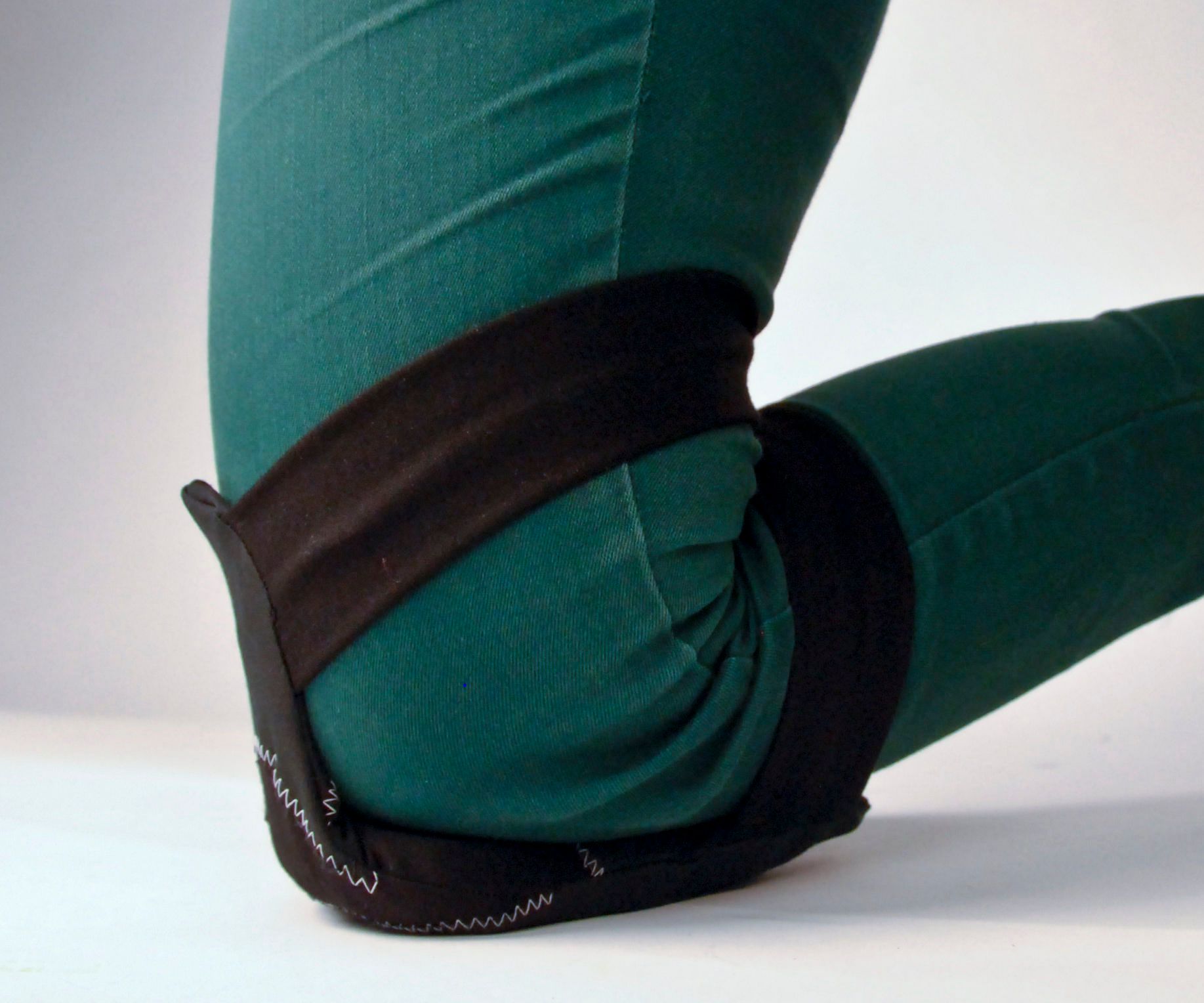 Kneeguards : 7 Steps - Instructables