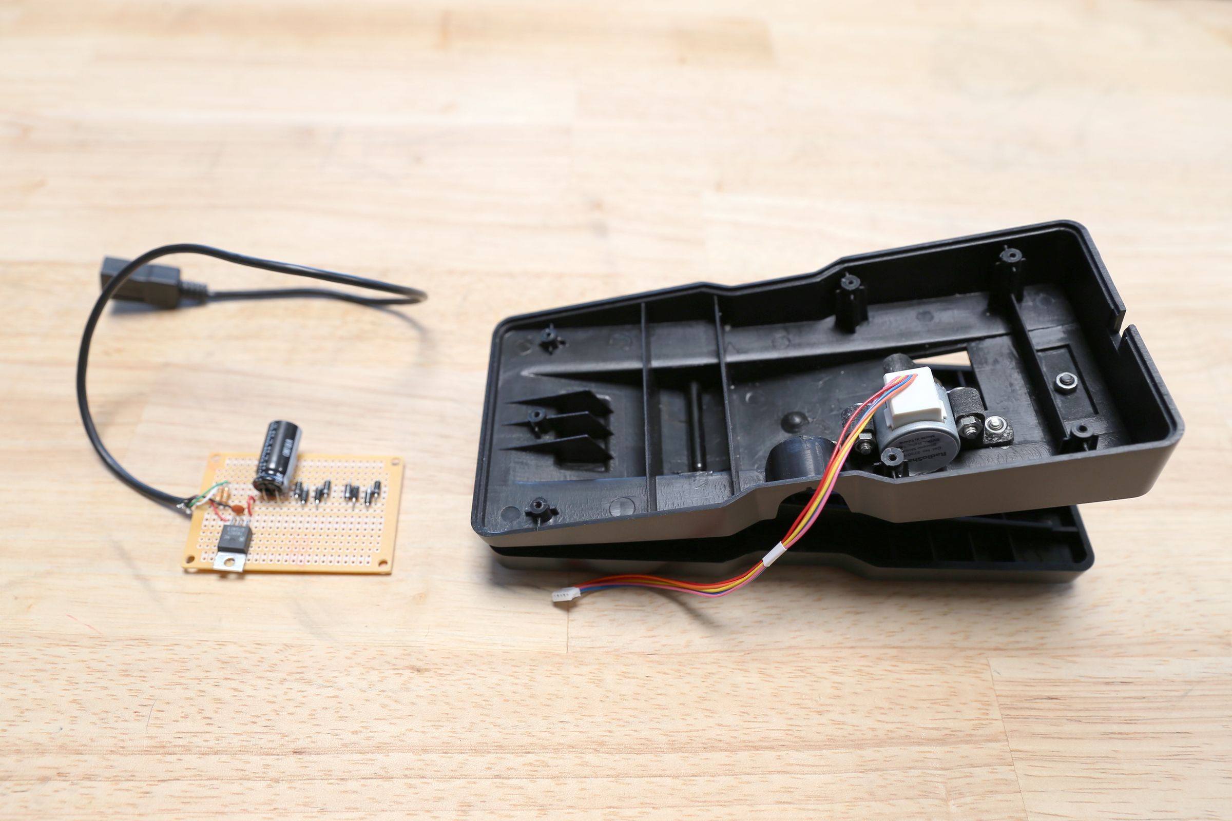 Shaky Leg Power Generator : 19 Steps (with Pictures) - Instructables