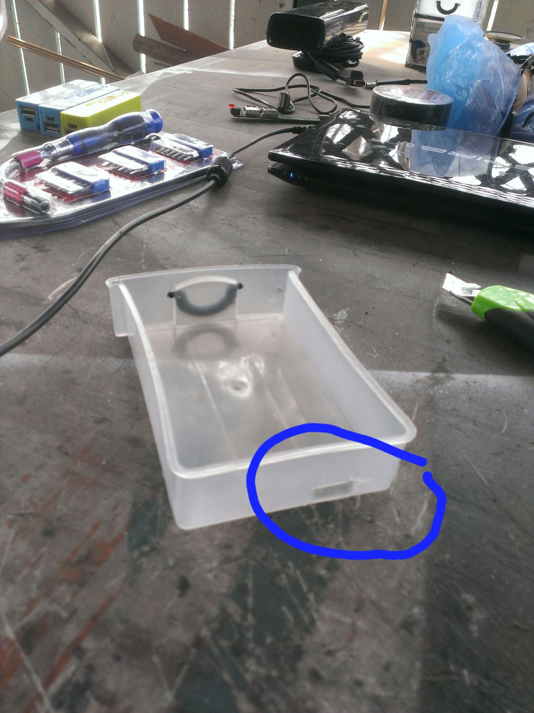 Microsoft Kinect Portable Power Supply on a Dollar Store Budget... : 9 ...