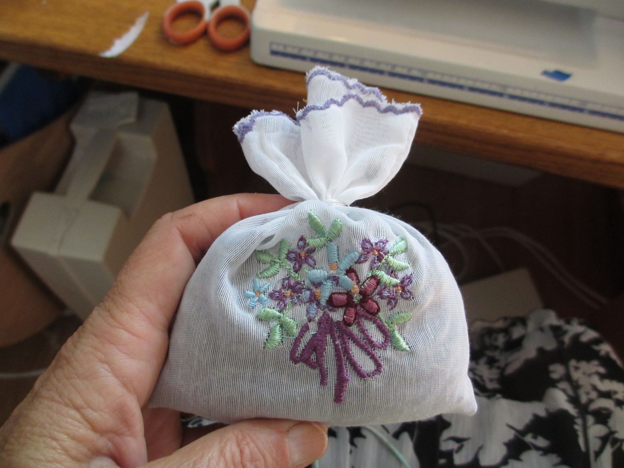 Making a Lavender Sachet : 9 Steps - Instructables