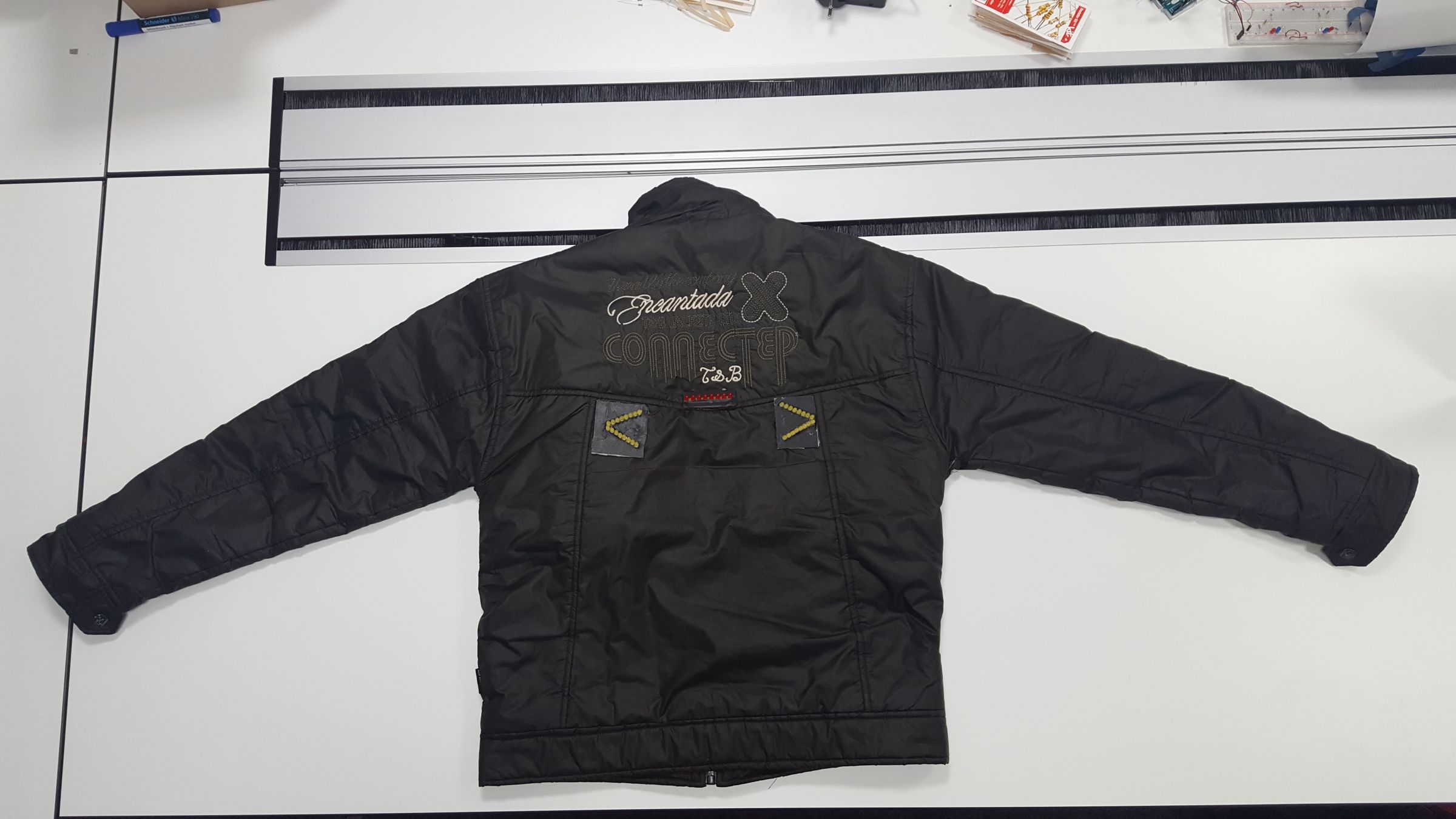 Interactive Jacket for Cyclists : 5 Steps (with Pictures) - Instructables