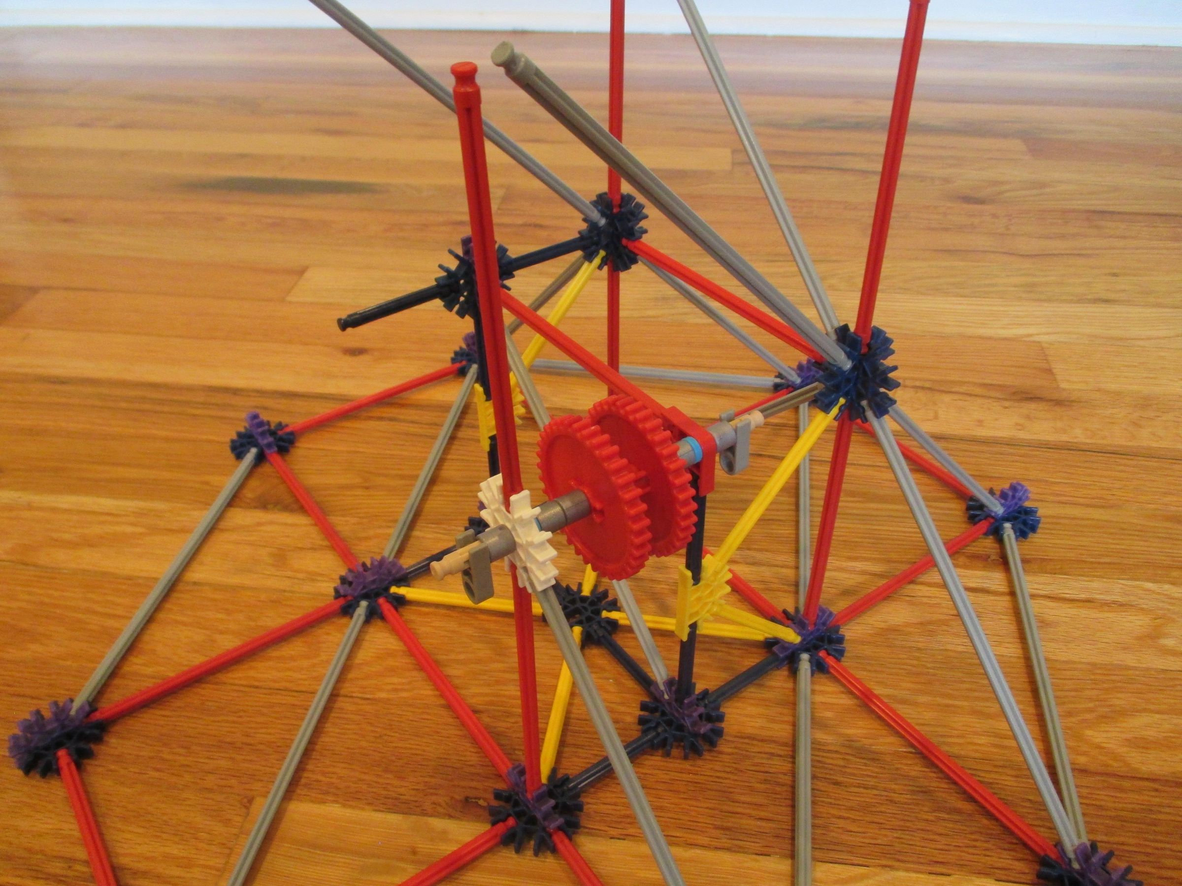 Separating Chain Lift: a K'nex Ball Machine Lift : 9 Steps - Instructables