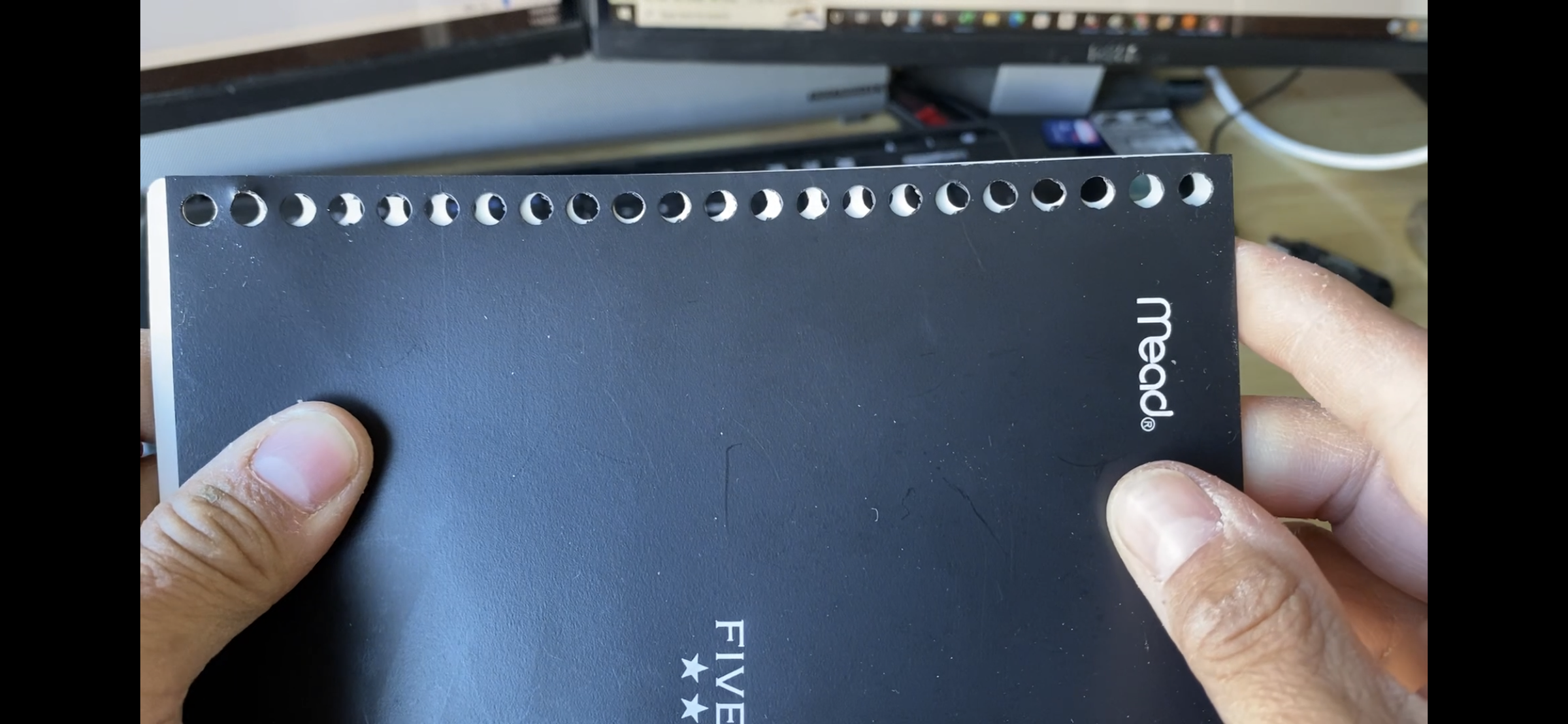 Carbon Fiber Notebook Cover : 7 Steps (with Pictures) - Instructables